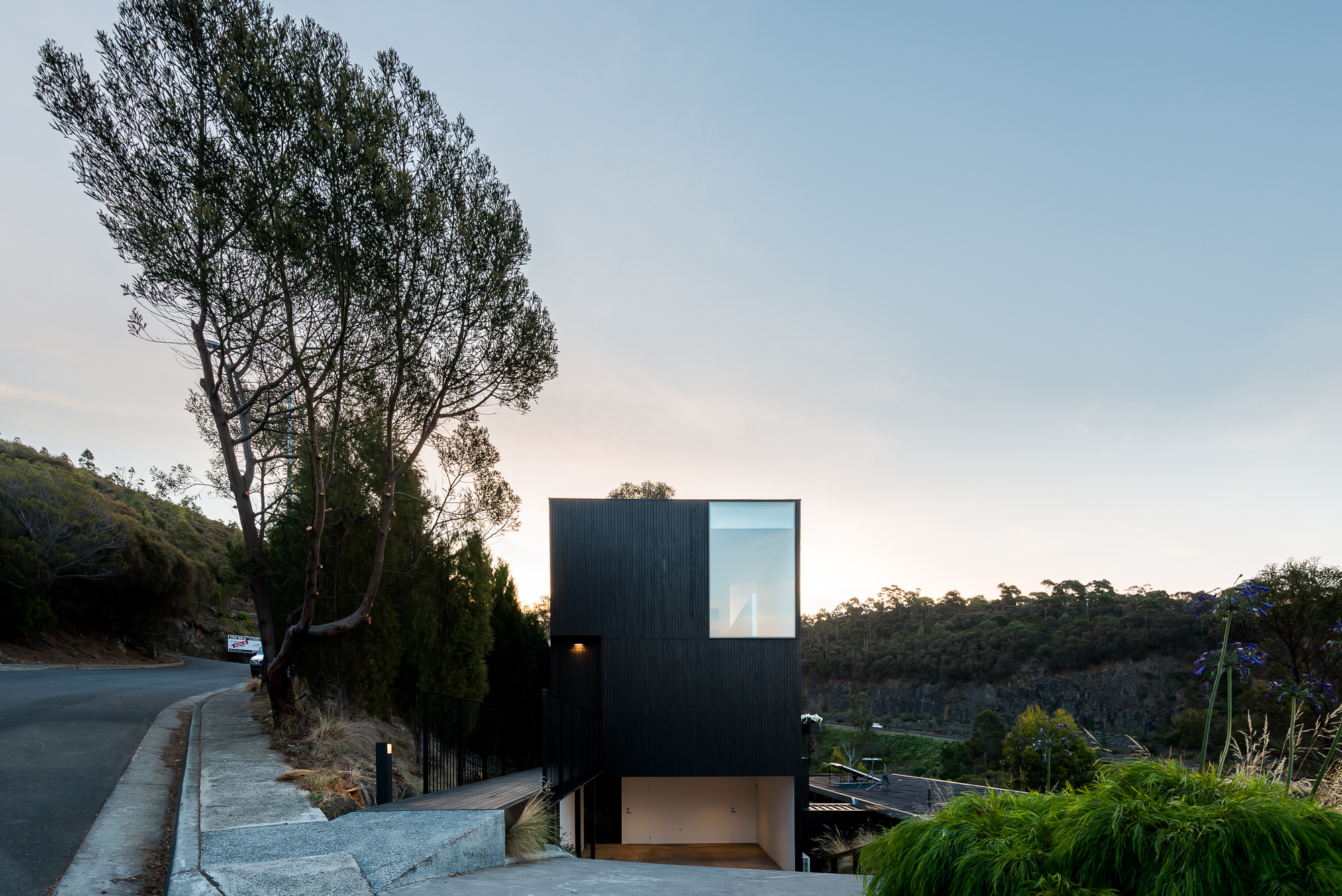 Gallery of (Gr)ancillary Dwelling / Crump Architects - 9