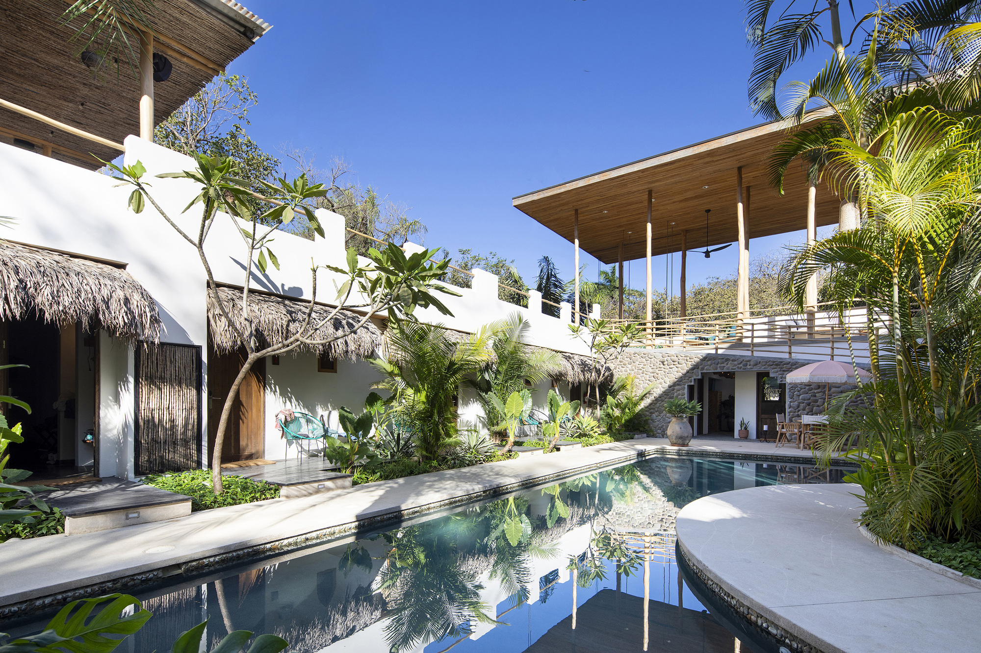 Gallery of Nomadic Hotel / Salagnac Arquitectos - 15