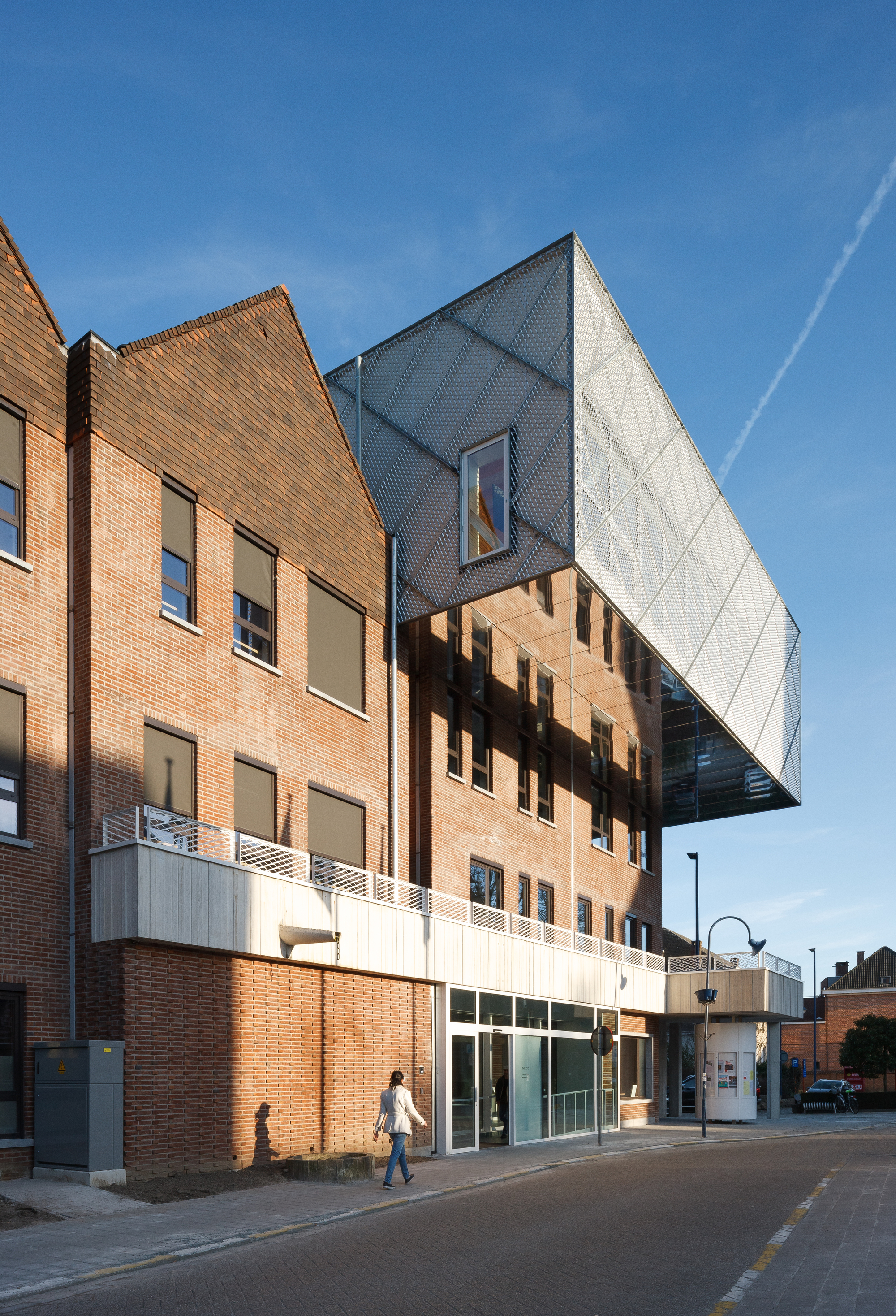 Gallery of Kontich City Hall / plusoffice architects - 2