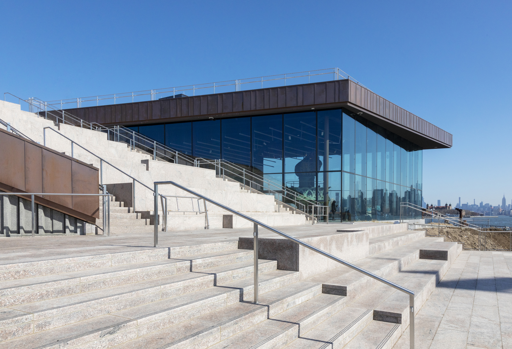 Gallery of Statue of Liberty Museum / FXCollaborative - 3