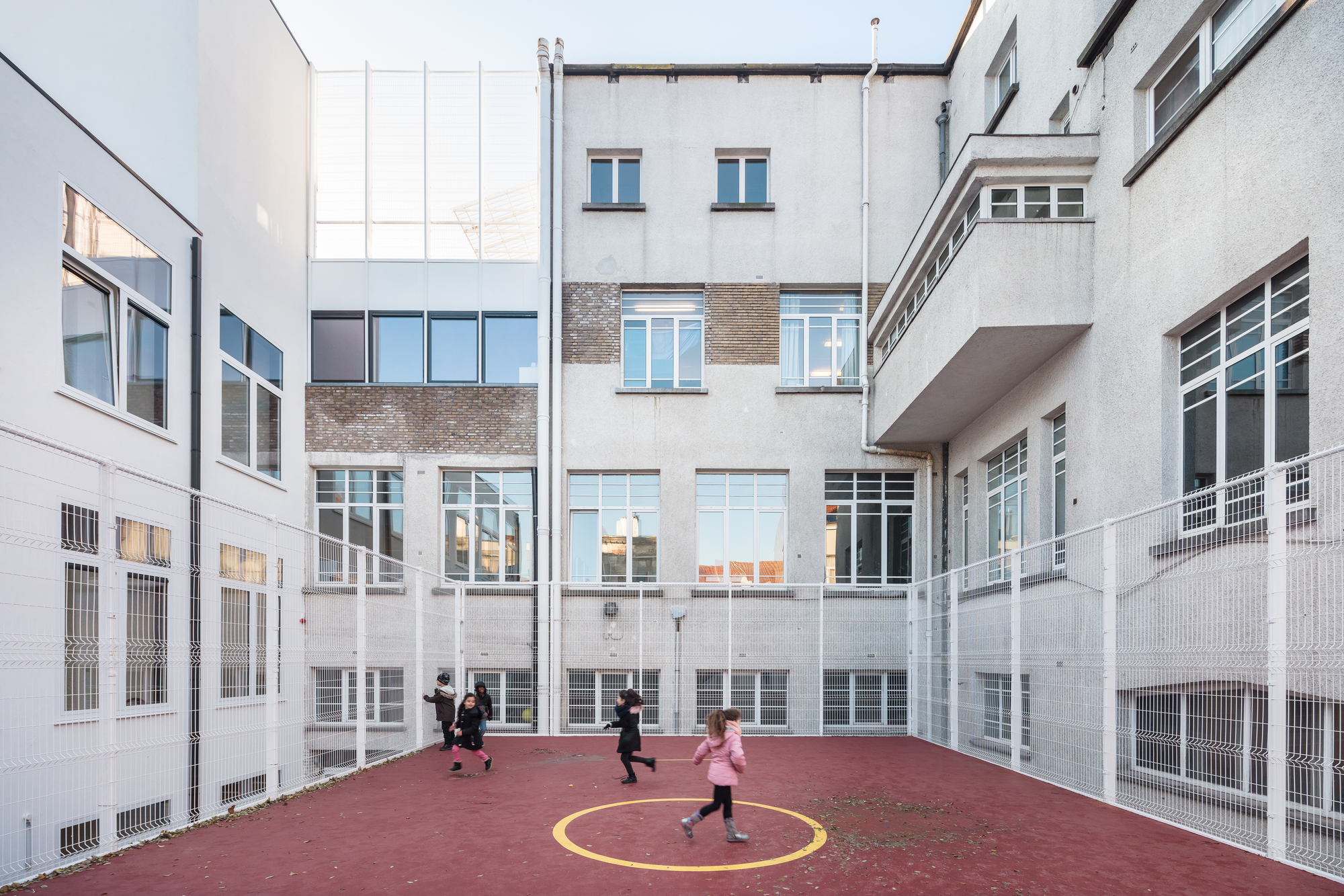 Gallery of Arc en Ciel School / Label Architecture - 4