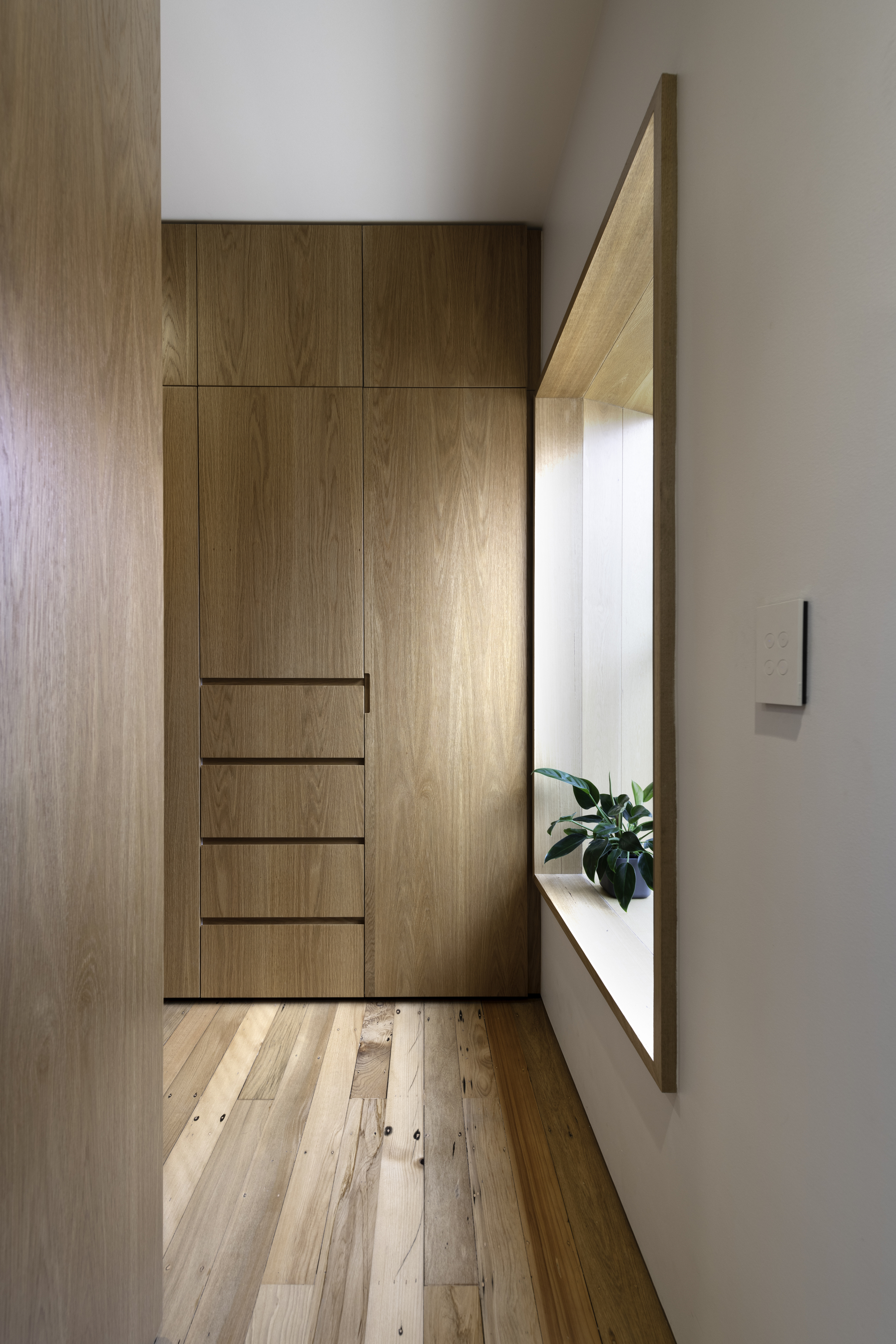 Galeria de Casa Extrudada / MCK Architecture & Interiors - 28