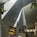 Love2 House / Takeshi Hosaka Architects | ArchDaily