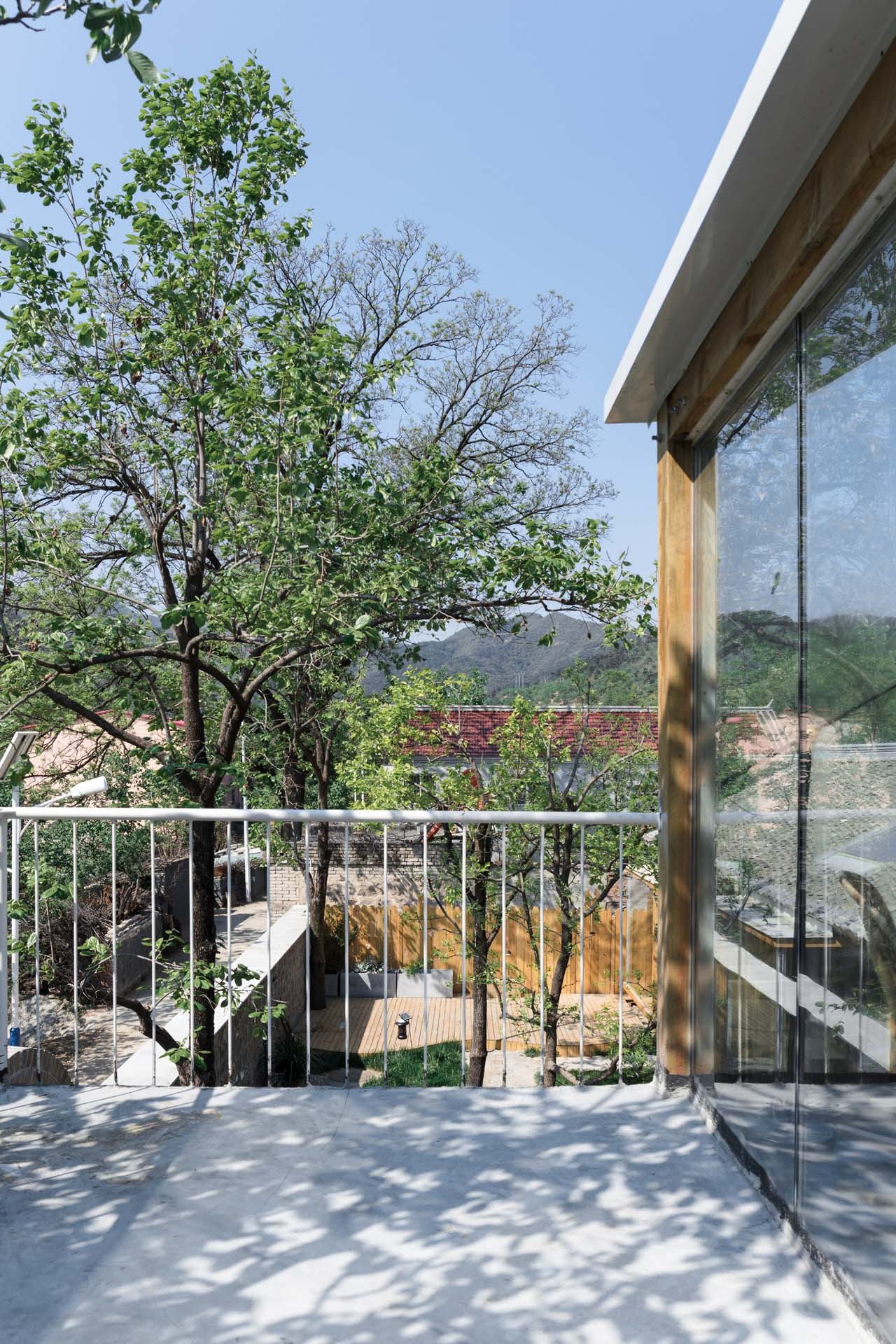 Gallery of The Peach Garden / UPA - 15