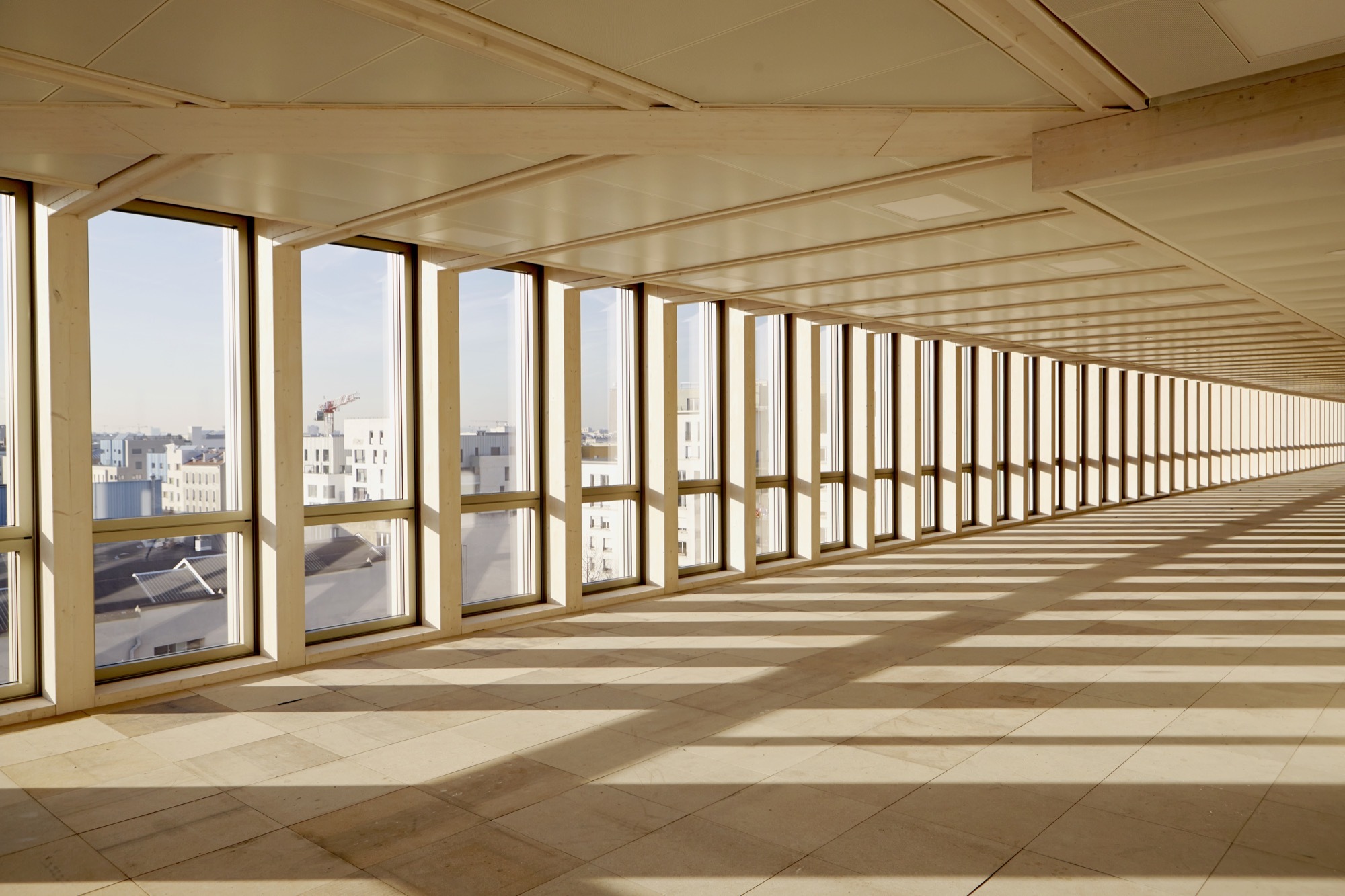 Gallery of Pulse Office Building & Restaurants / BFV ARCHITECTES - 6