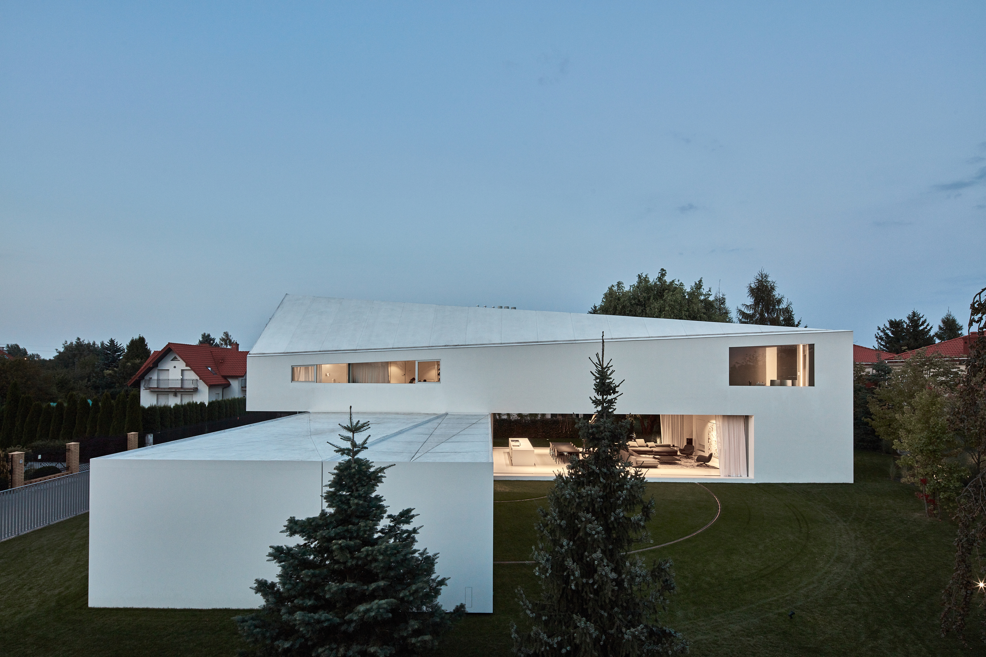 Gallery of Quadrant House / KWK Promes - 25