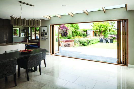 Large Door Openings Made Easy | ArchDaily