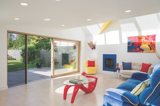 Large Door Openings Made Easy | ArchDaily