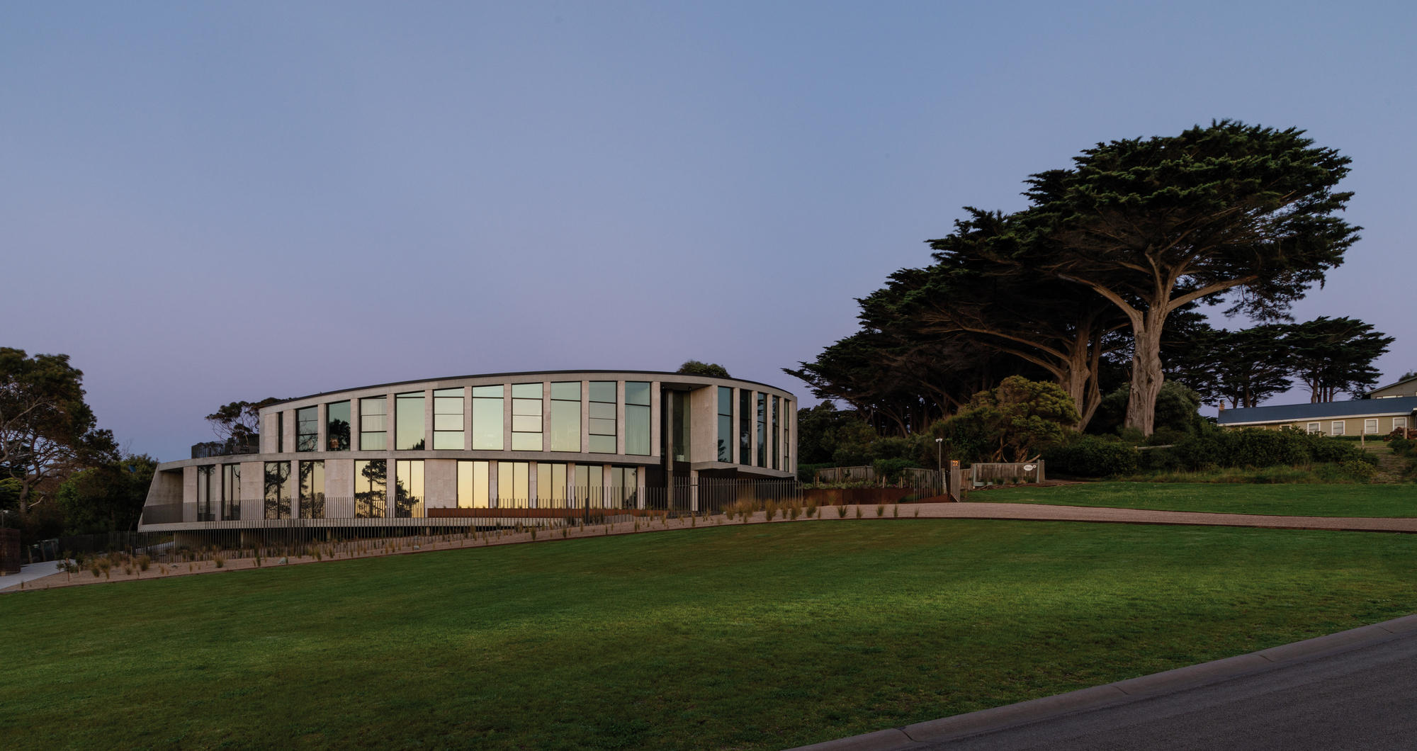 Gallery of Tidal Arc House / Woods Bagot - 15