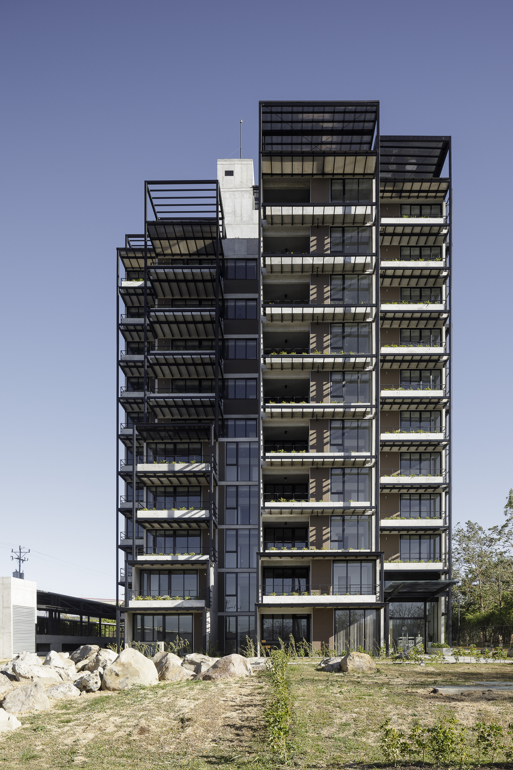 Gallery of Qalma Building / Carazo Arquitectura - 18