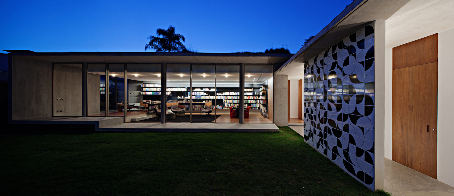 Gallery of Capobianco House / Kruchin Arquitetura - 15