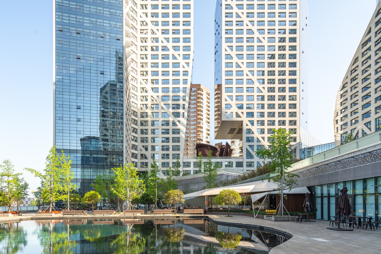 Gallery of Steven Holl's Sliced Porosity Block, Through the Lens of ...