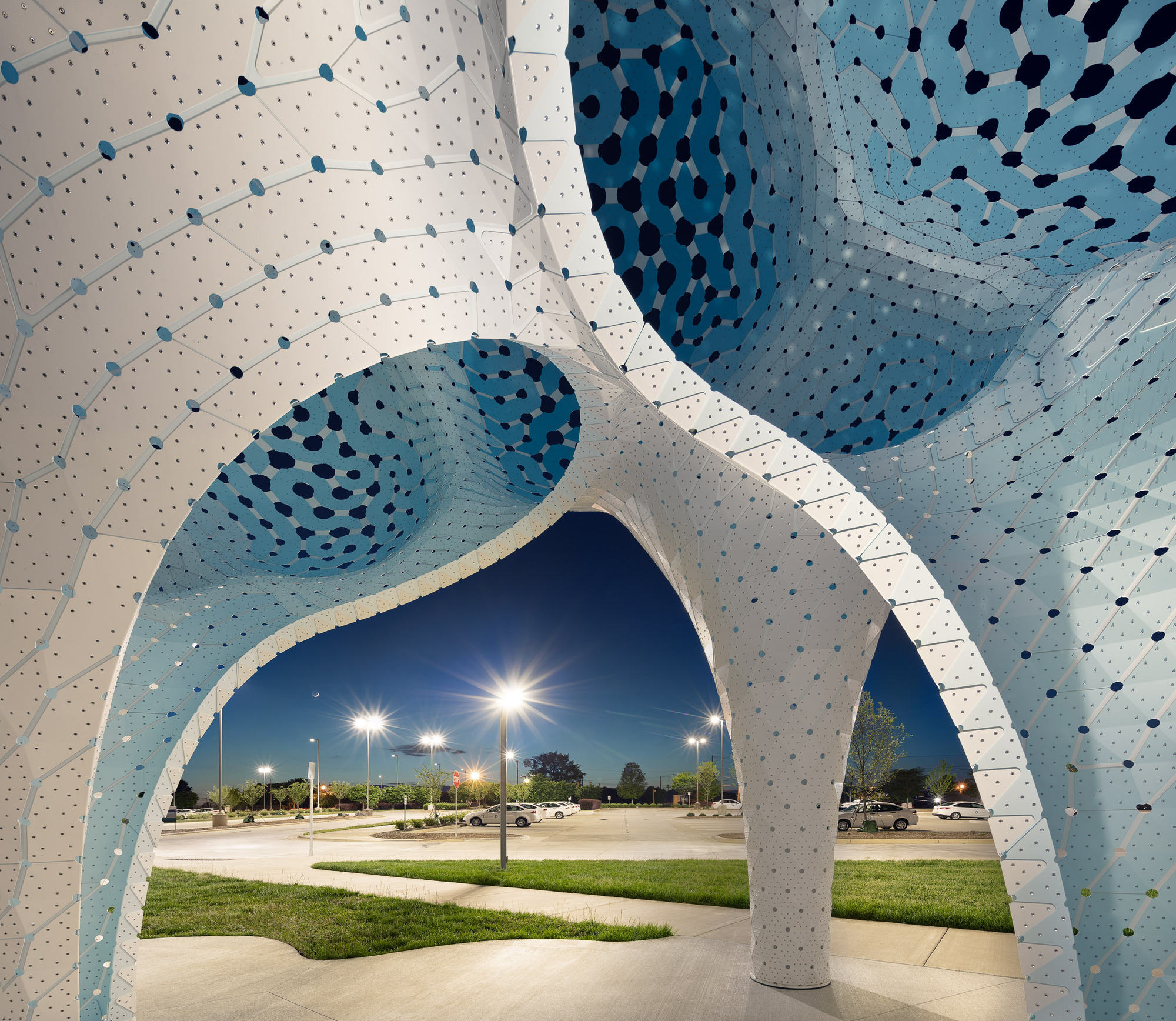 Gallery of Pillars of Dreams Pavilion / MARC FORNES / THEVERYMANY - 16