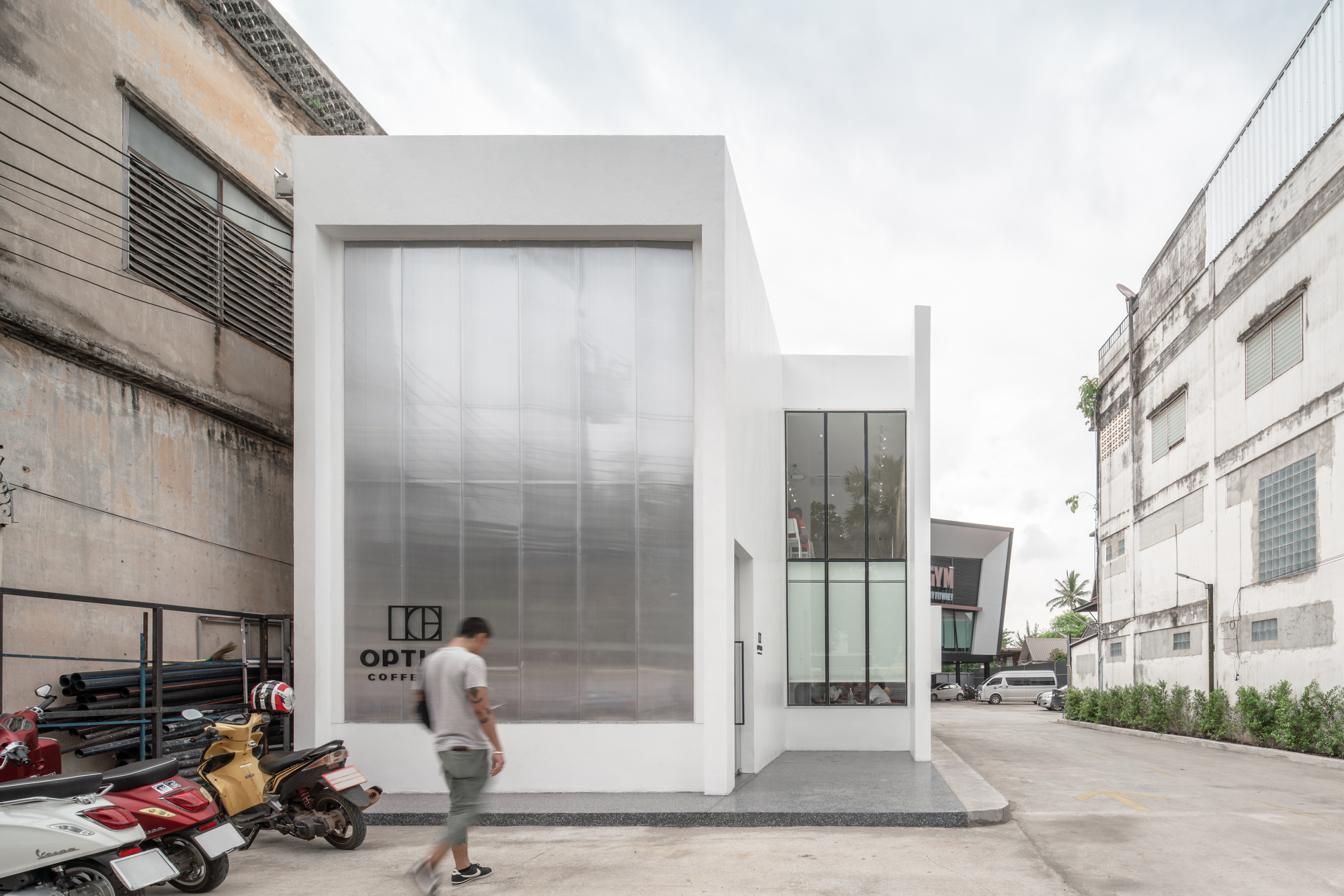 Gallery of Option Coffee Bar / TOUCH Architect - 4