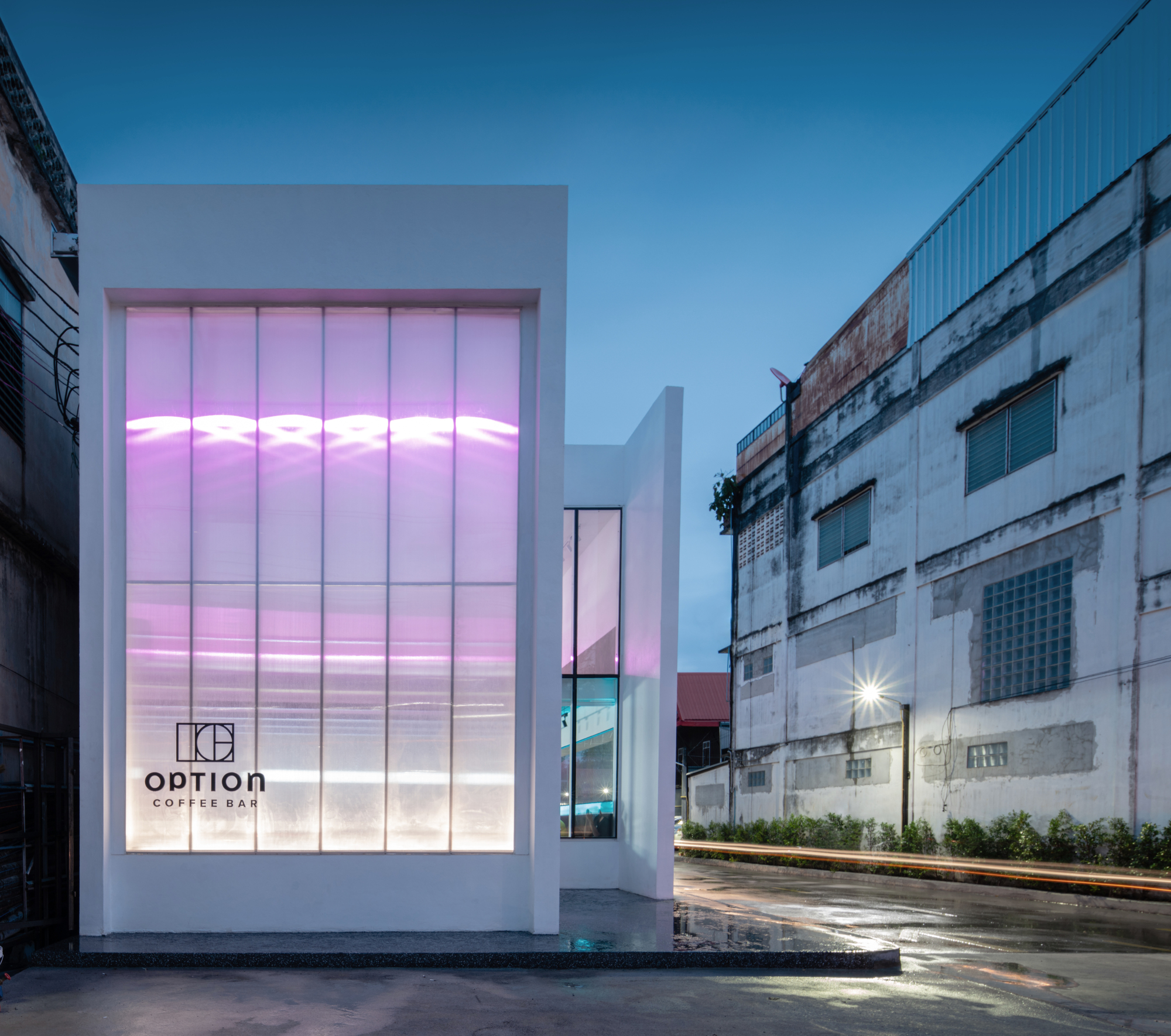 Gallery of Option Coffee Bar / TOUCH Architect - 25