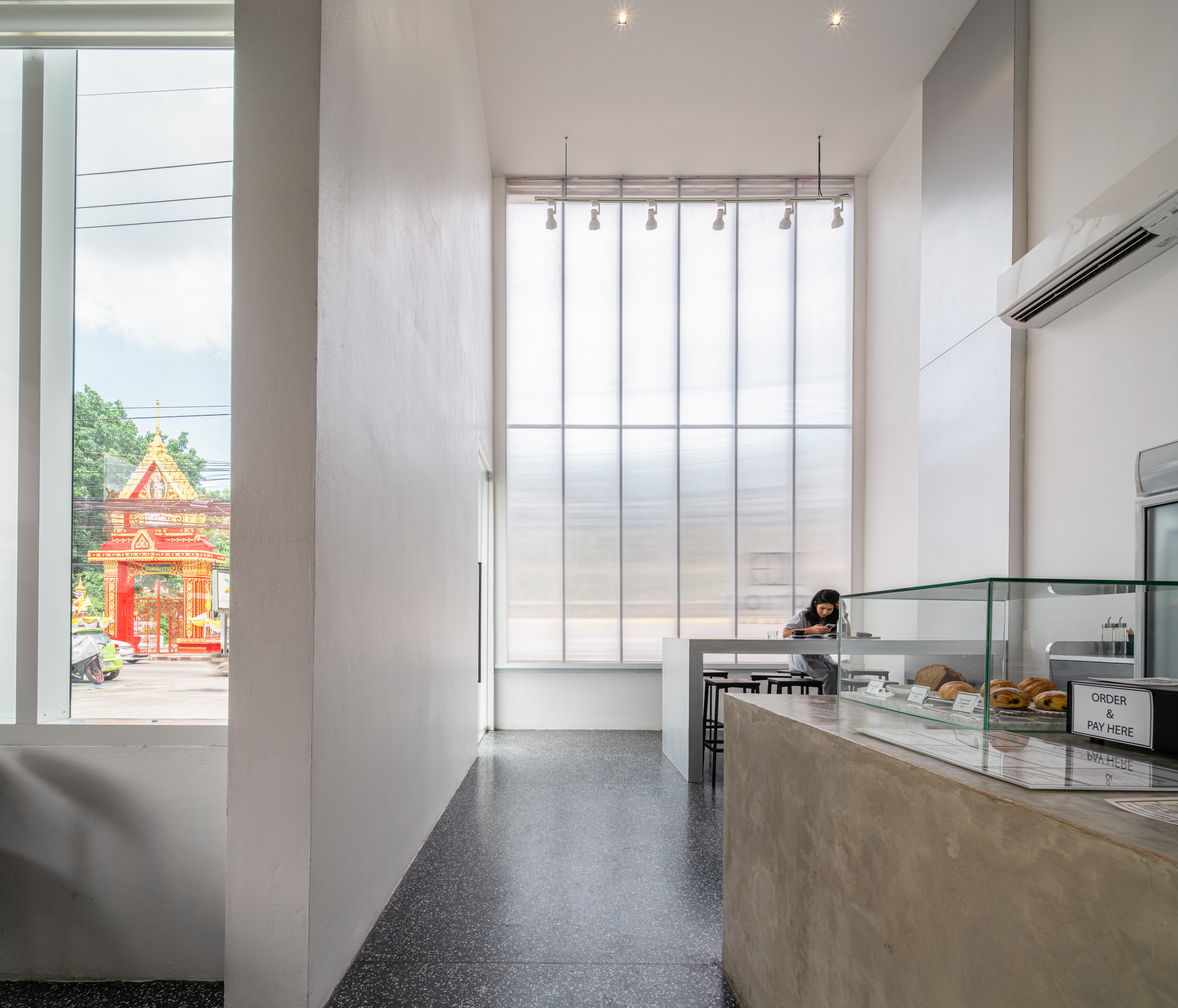 Gallery of Option Coffee Bar / TOUCH Architect - 11