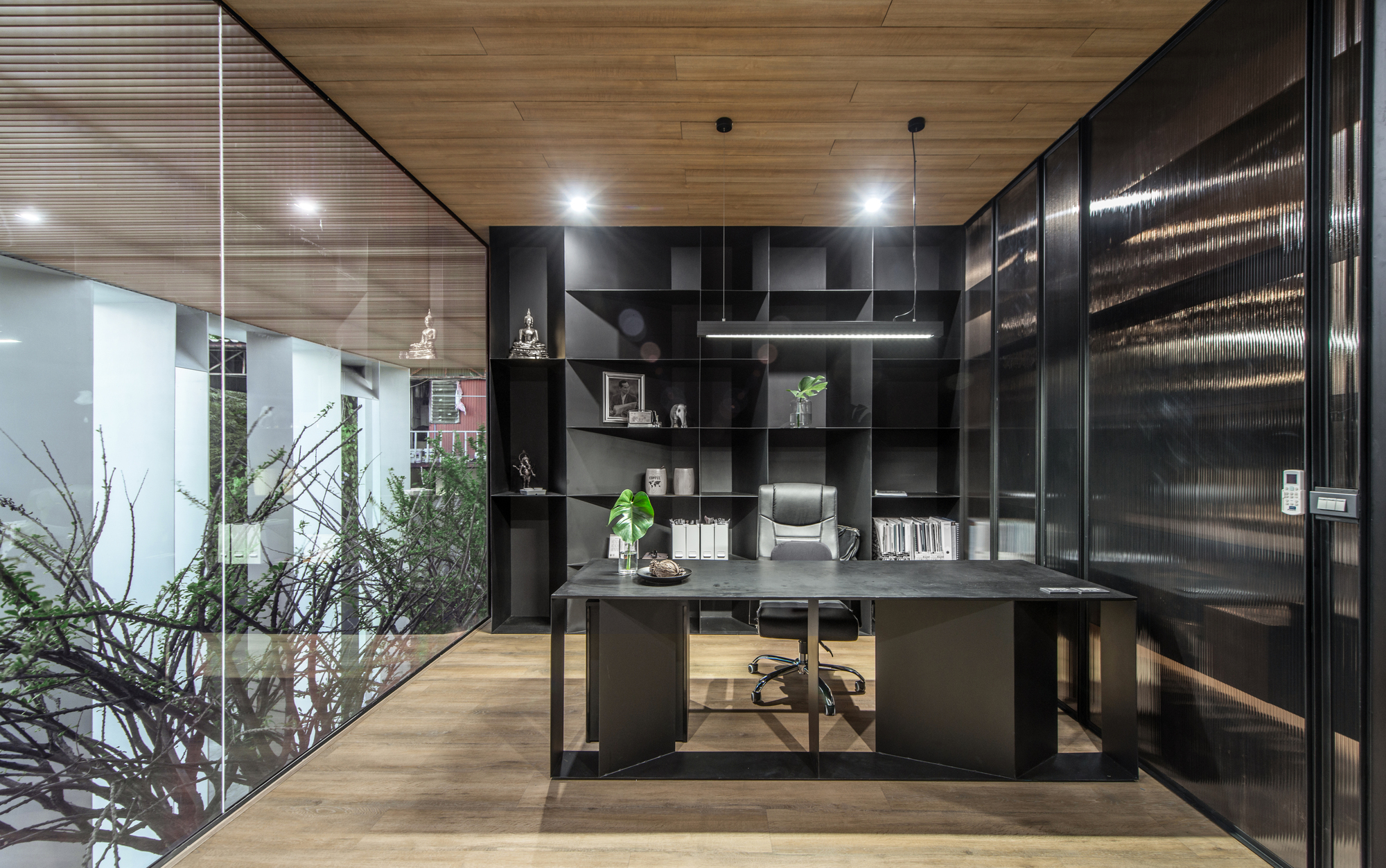 Gallery of Intelligent Building / Octane architect & design - 17