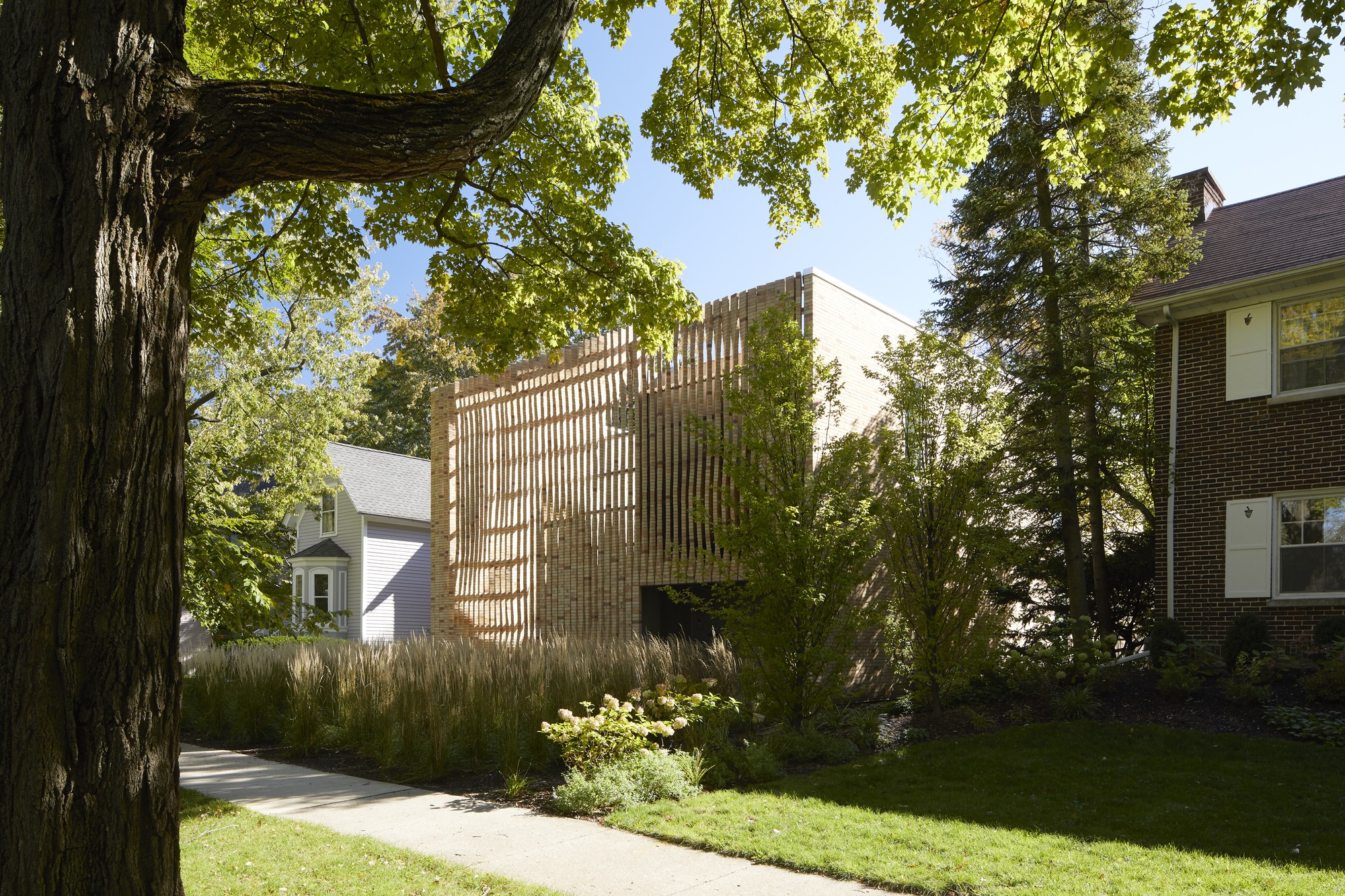 Gallery of Thayer Brick House / Brooks + Scarpa + Studio Dwell ...