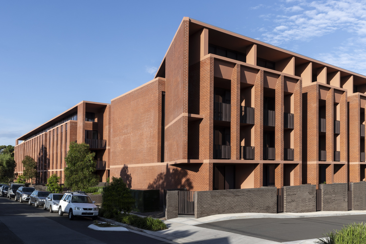 Gallery of Arlington Grove Residential Building / Smart Design Studio - 2