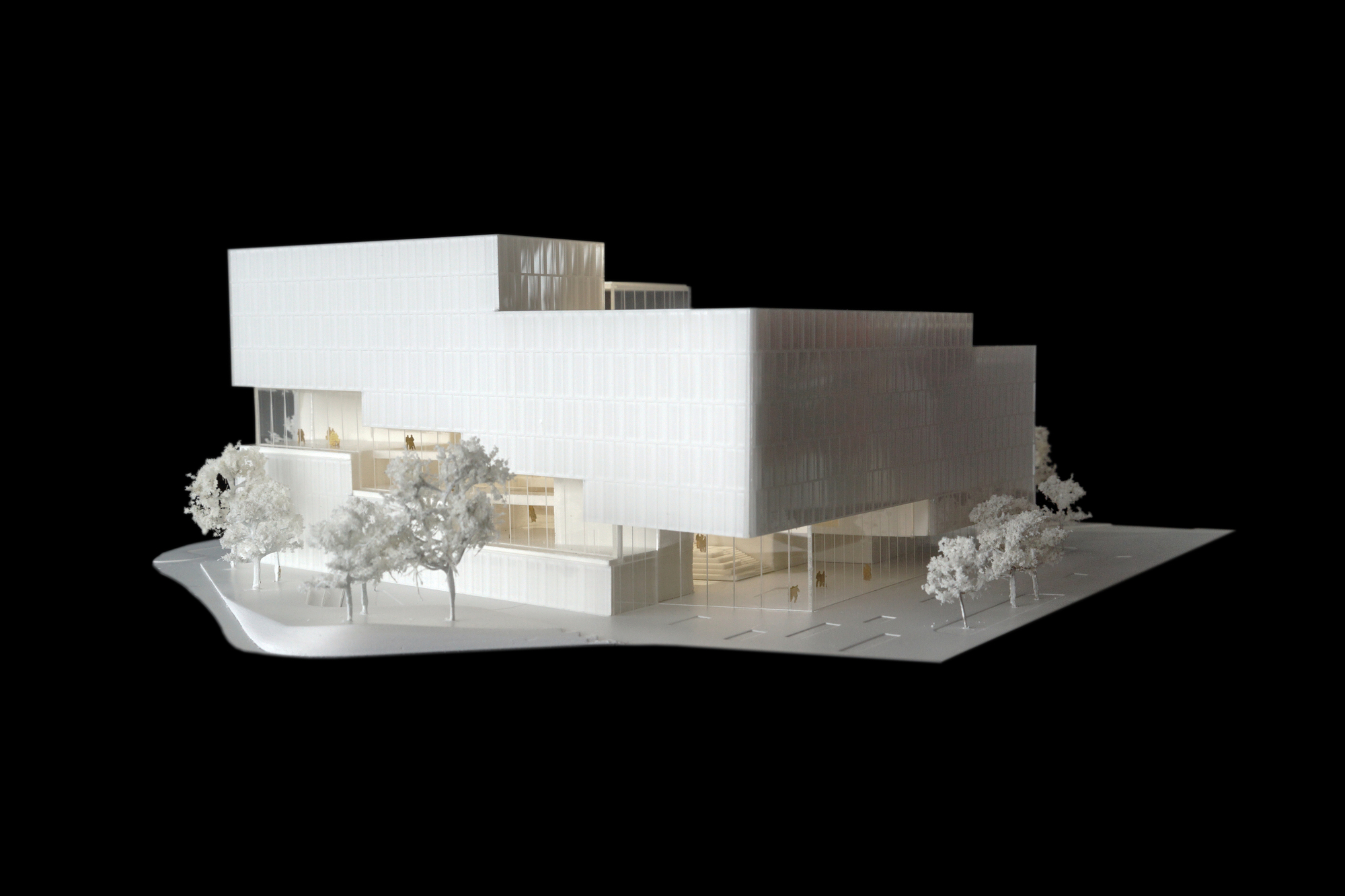 Gallery of HENN Reveals Floating Banking Campus in Austria - 6