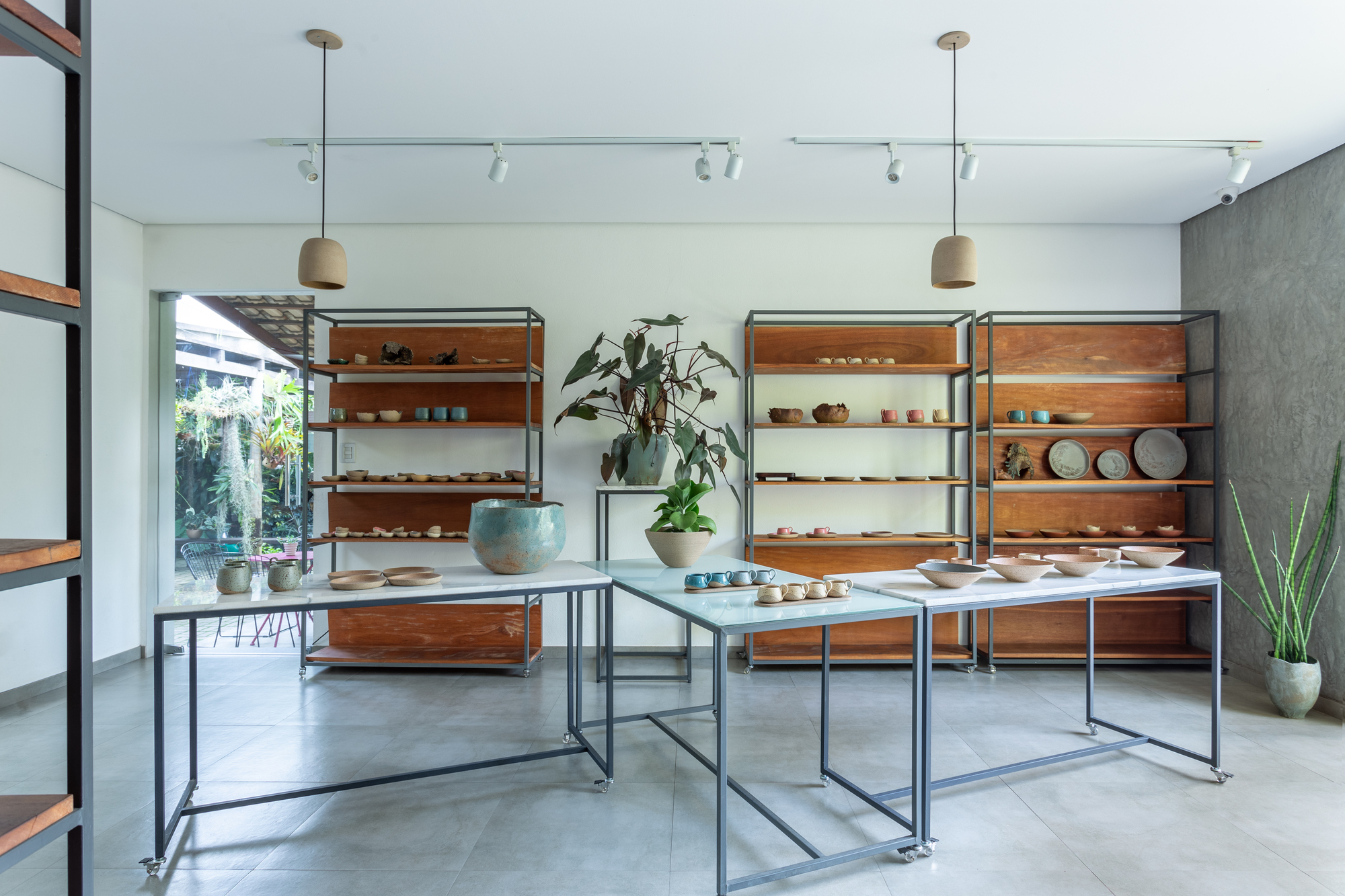 Gallery of The Ceramic Atelier / Gabriel Castro (MOBIO Arquitetura ...