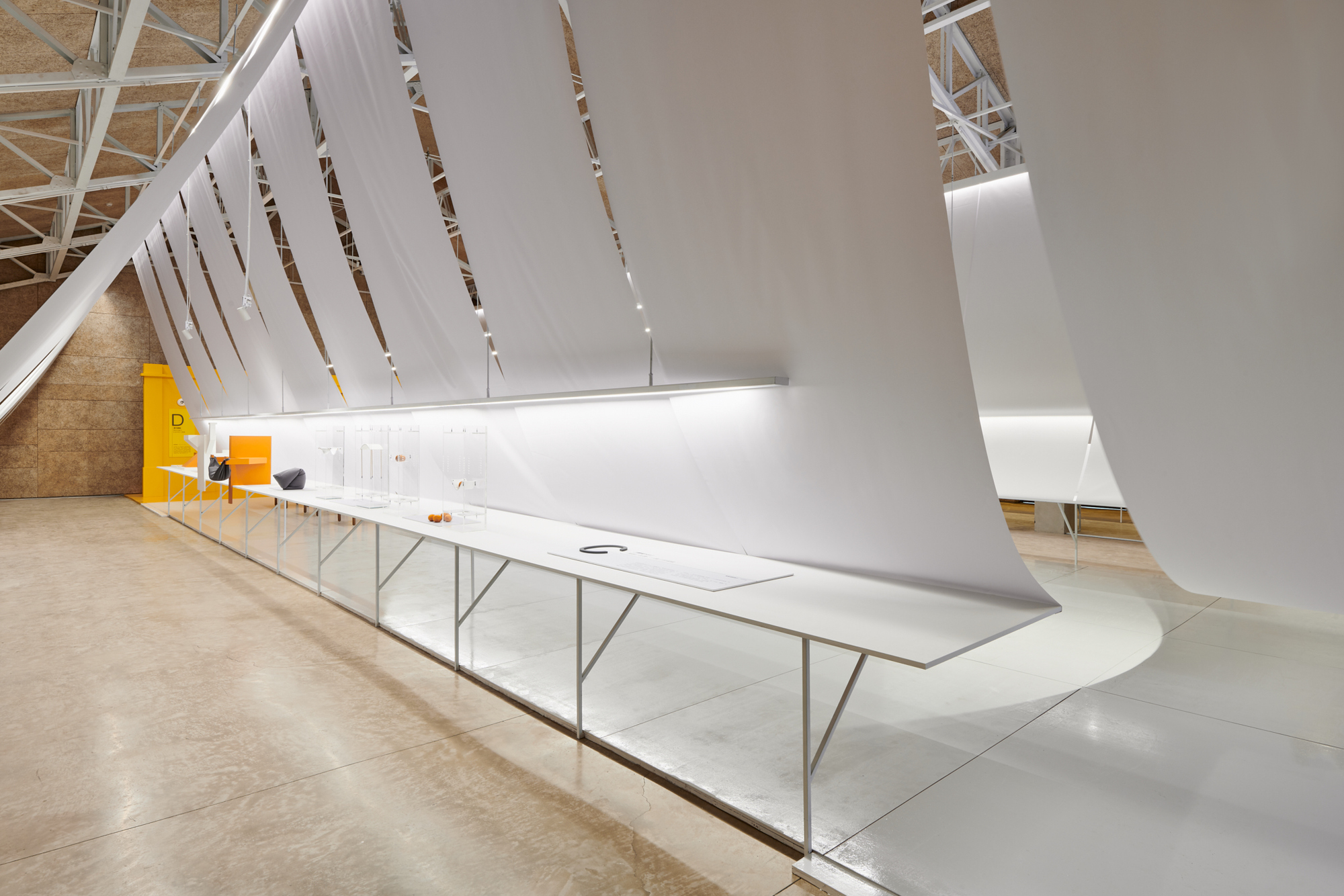 Gallery of Paper Roof Exhibition Space / B+P Architects - 7