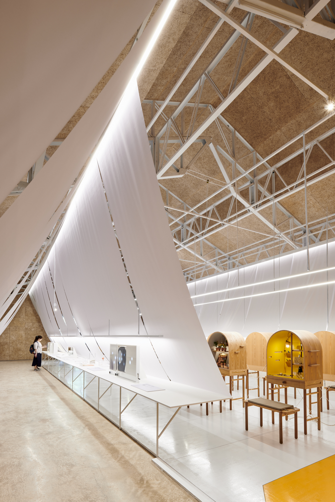 Gallery of Paper Roof Exhibition Space / B+P Architects - 3