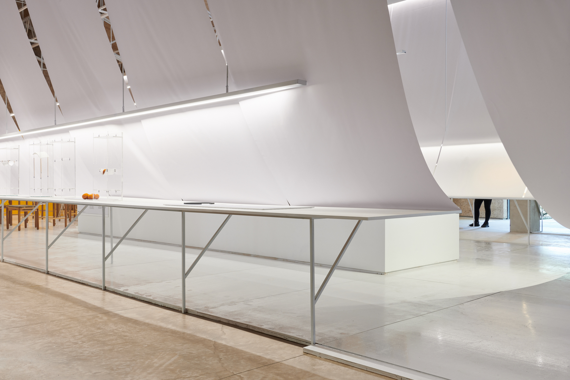 Gallery of Paper Roof Exhibition Space / B+P Architects - 16