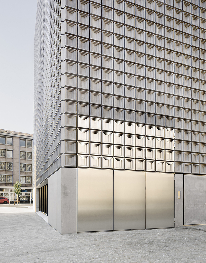 Gallery of Fabrizio Barozzi Celebrates the Uniqueness of Different ...