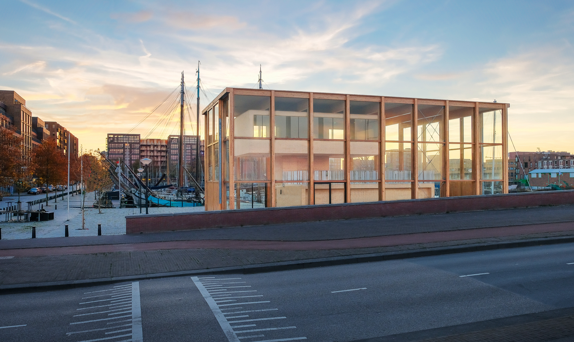 Gallery of Harbour Building Amsterdam / Margulis Moormann Architects - 2