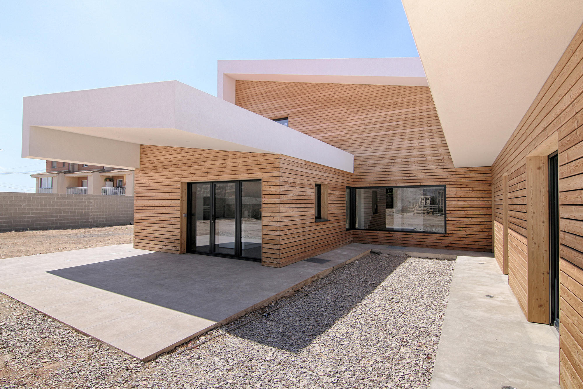 Gallery of RA House / Right Size Architecture - 4