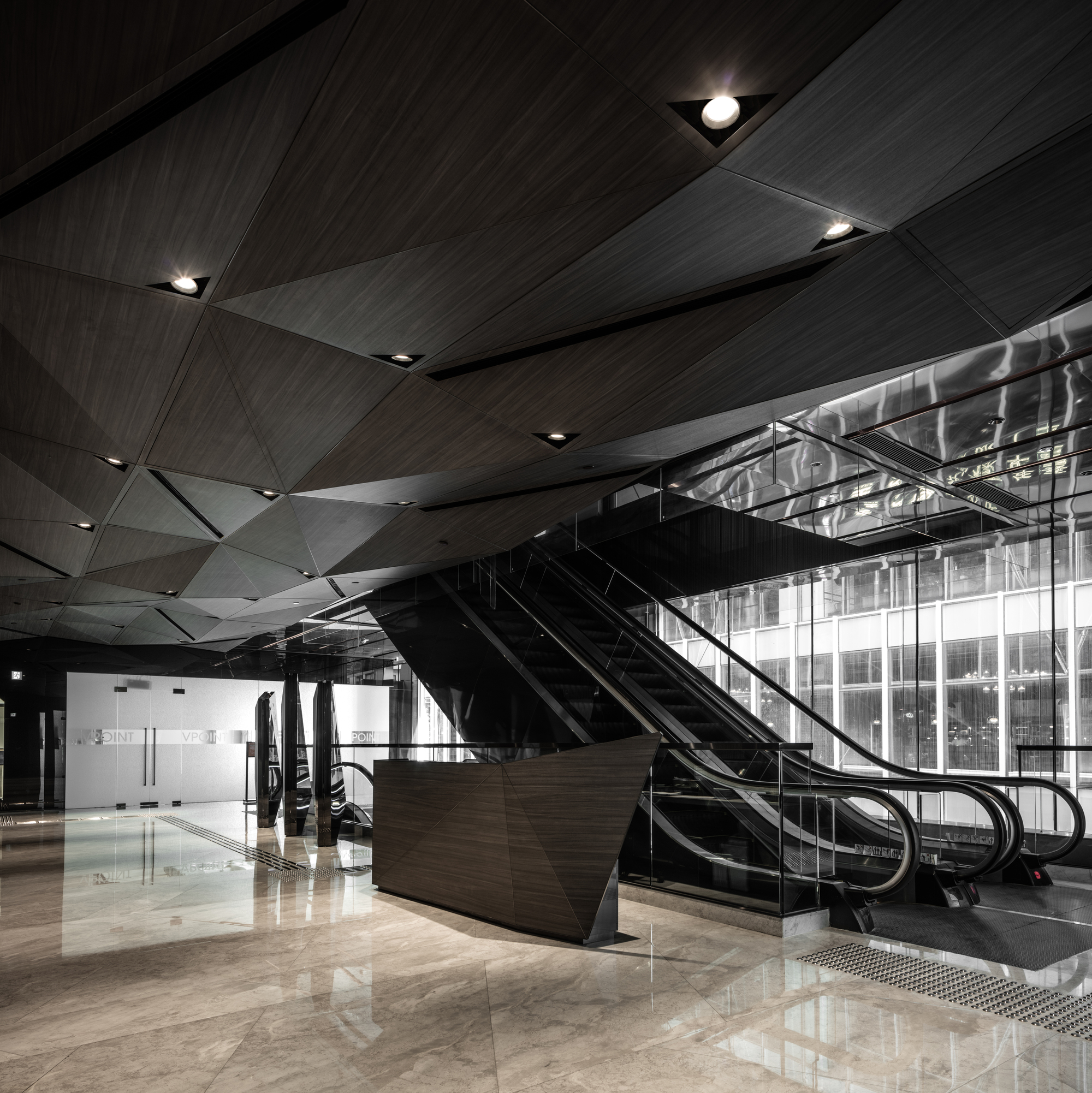 Gallery of V Point / ARK - 14