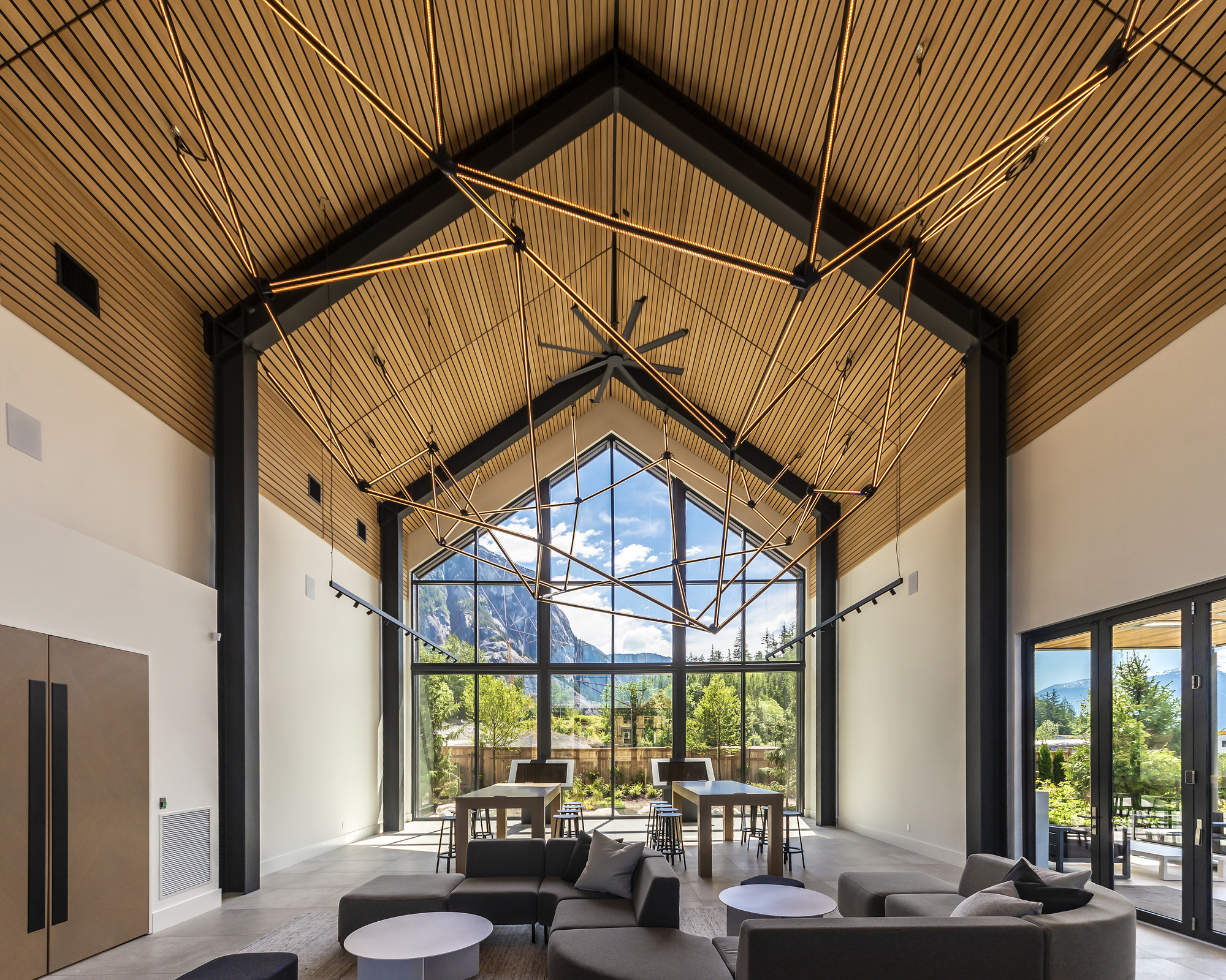 Gallery of Sea and Sky Discovery Centre / Ekistics Architecture - 4