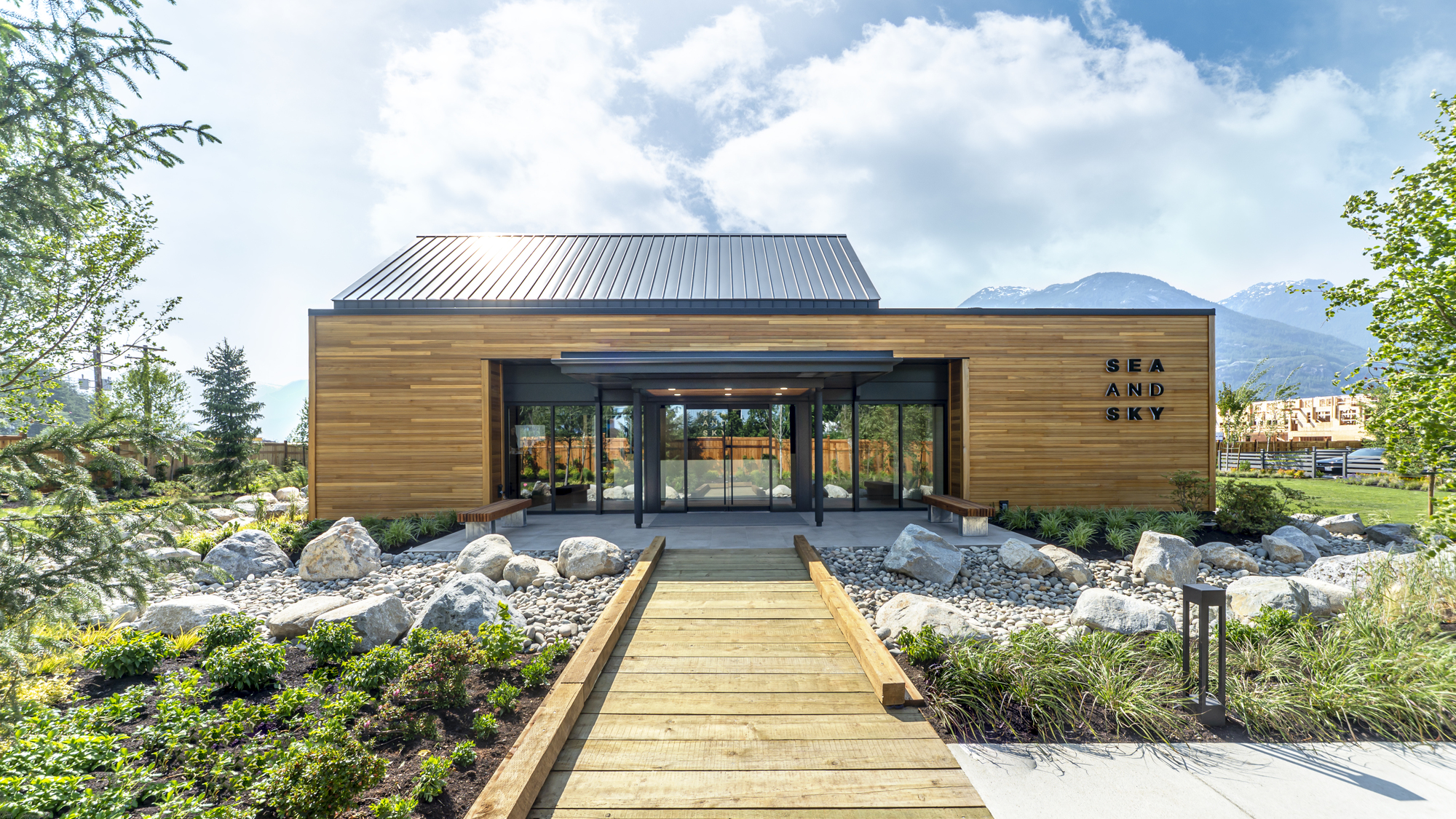 Gallery of Sea and Sky Discovery Centre / Ekistics Architecture - 3