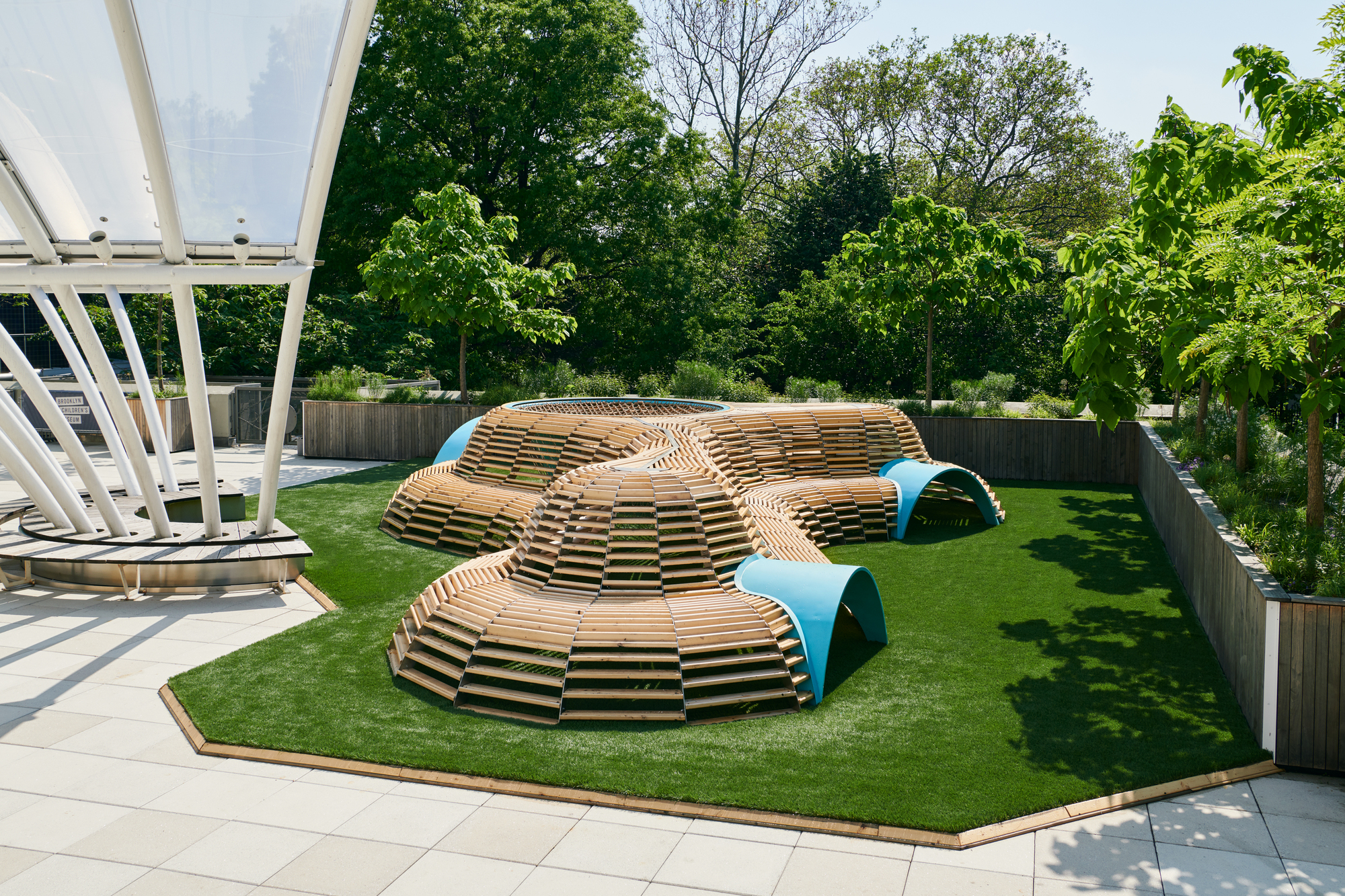 Gallery of NEST Interactive Playscape / Tri-Lox - 15