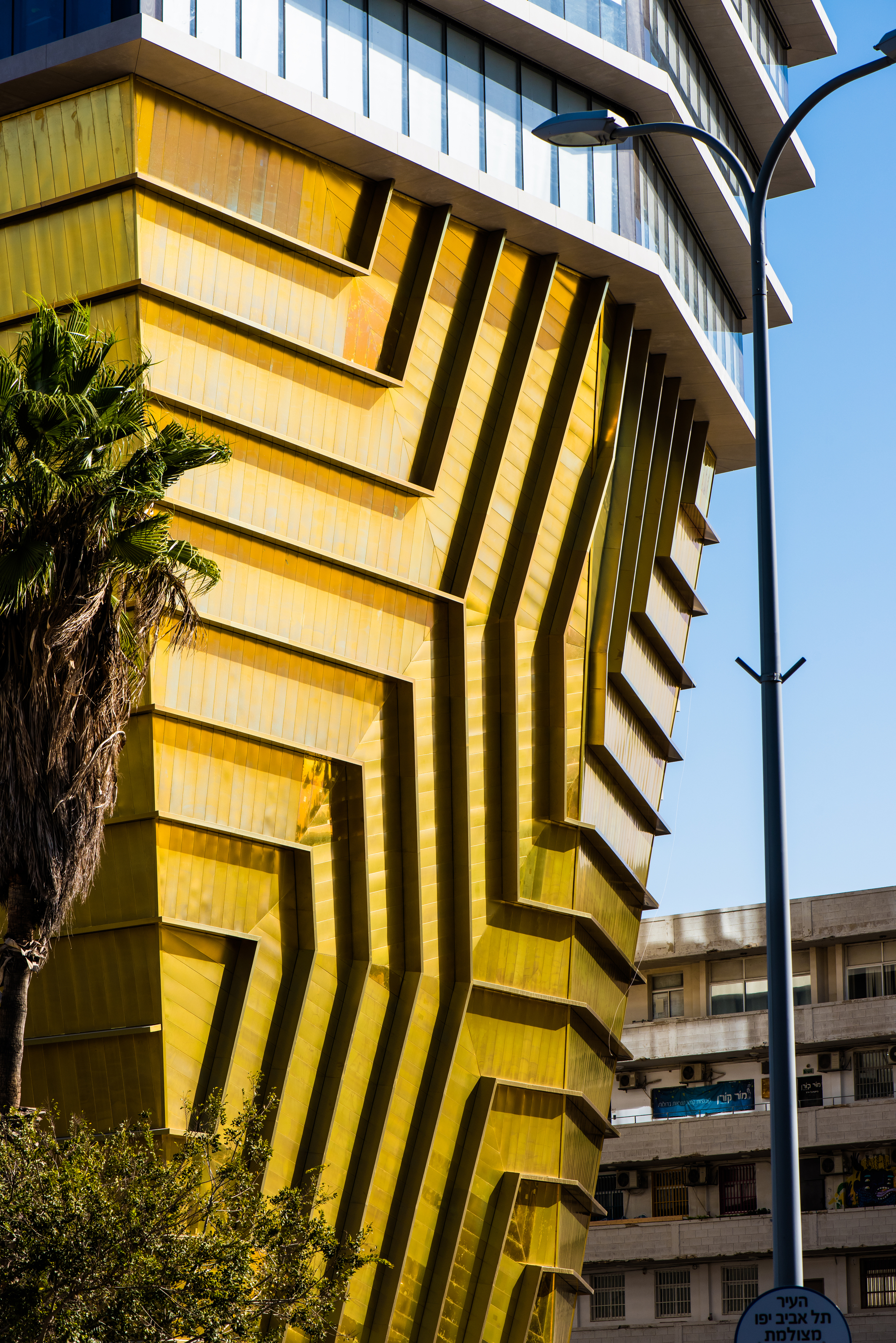 Gallery of ToHA Office Development / Ron Arad Architects - 29