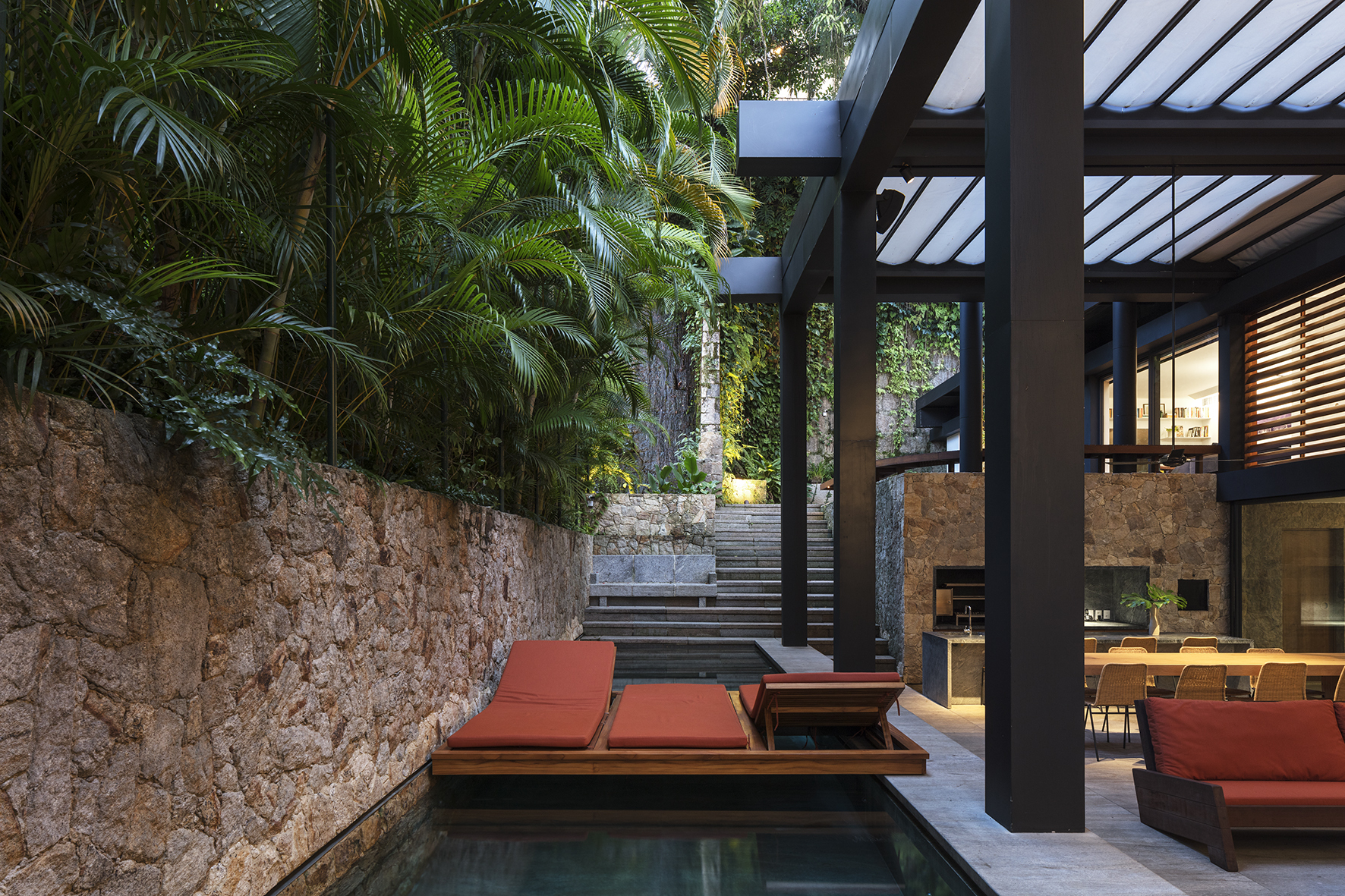 Gallery of ABK House / Bernardes Arquitetura - 5