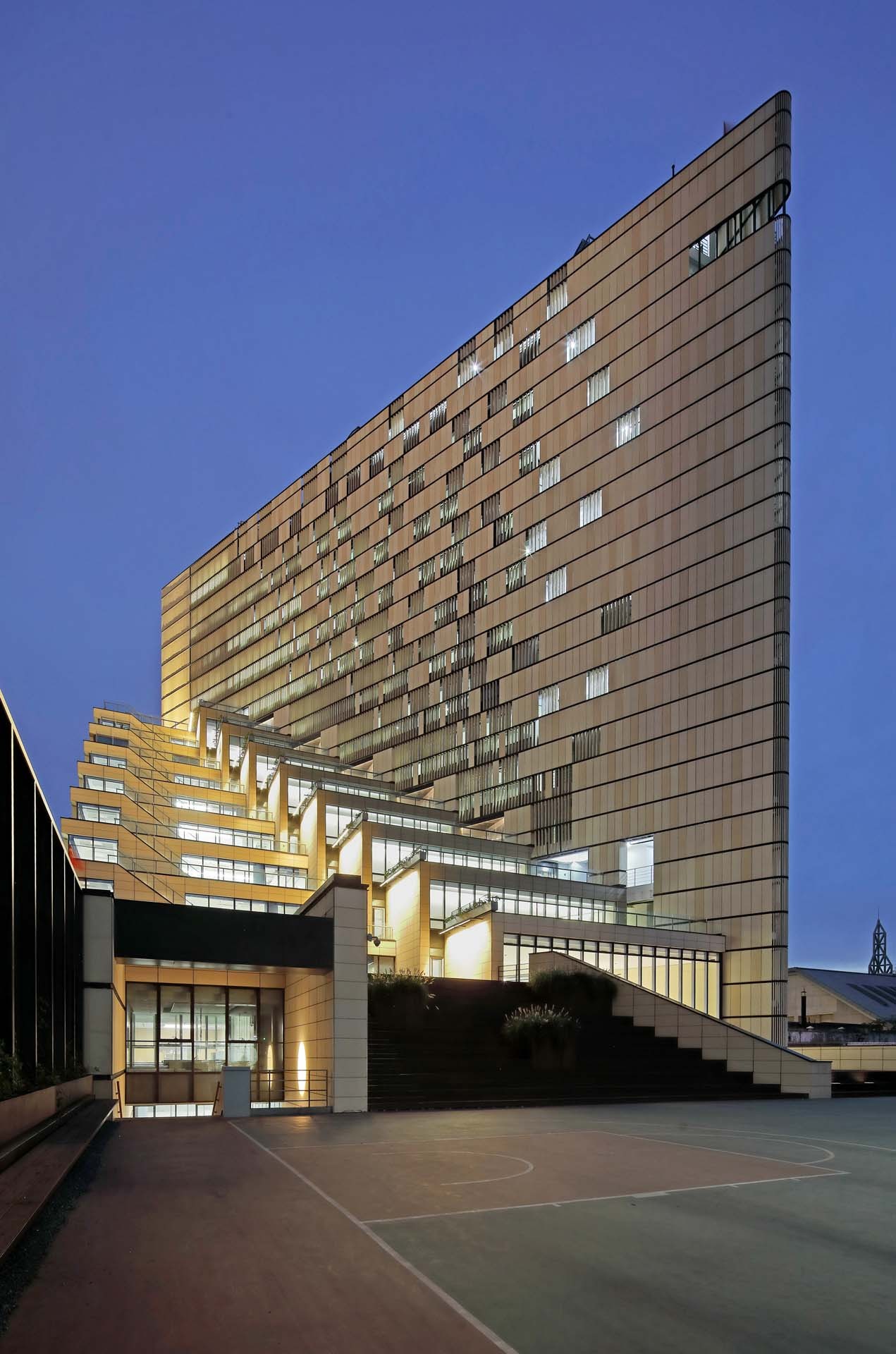 Gallery of CADG Innovation & Scientific Research Demonstration Center ...