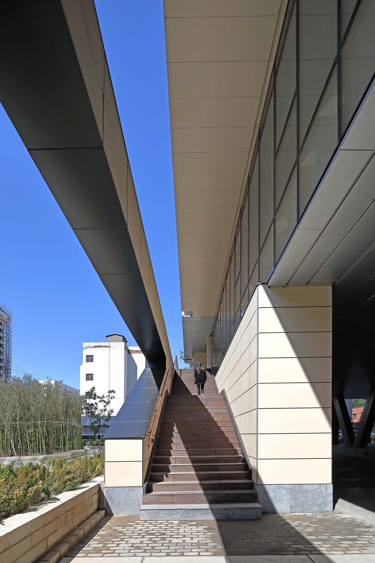 Gallery of CADG Innovation & Scientific Research Demonstration Center ...