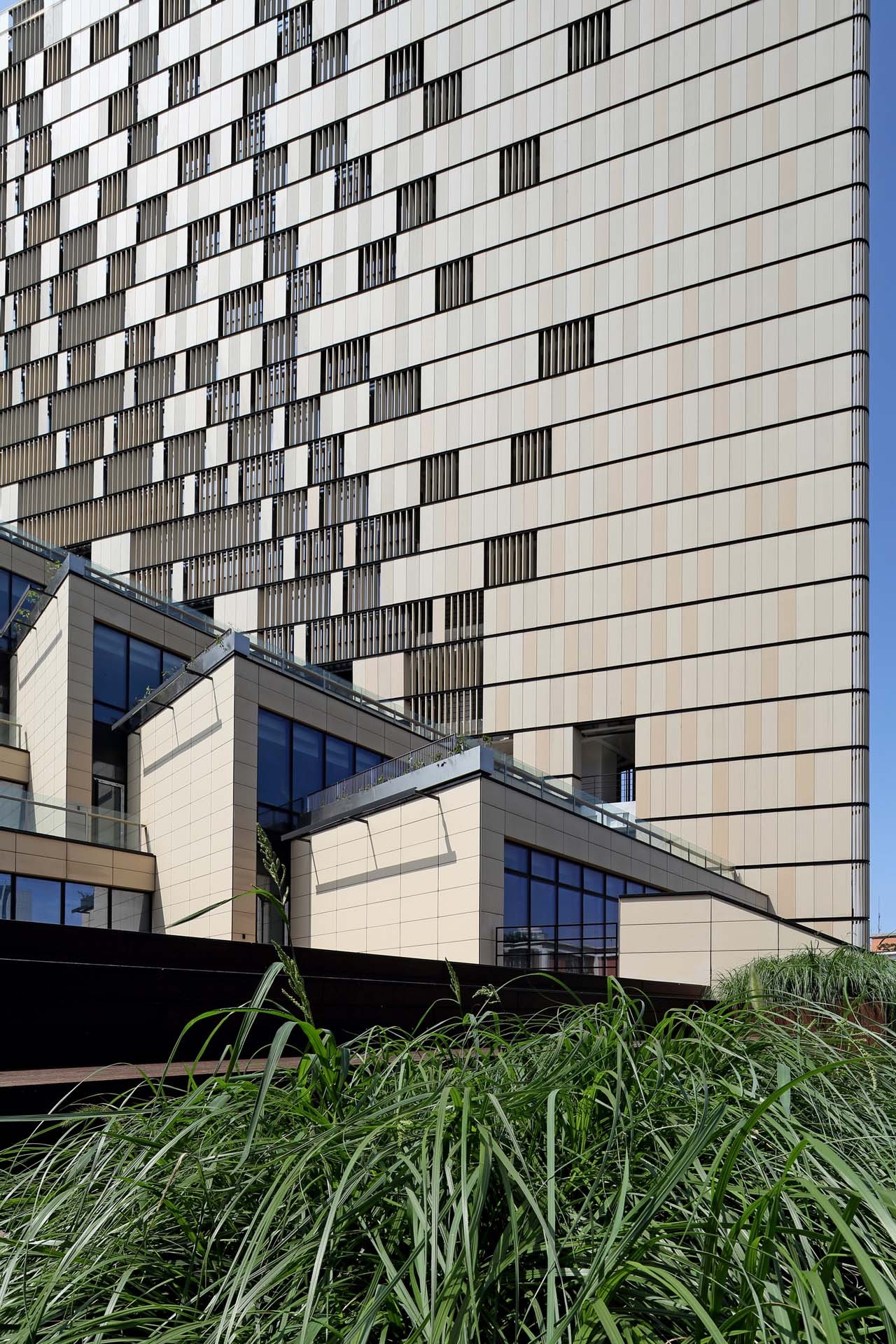 Gallery of CADG Innovation & Scientific Research Demonstration Center ...