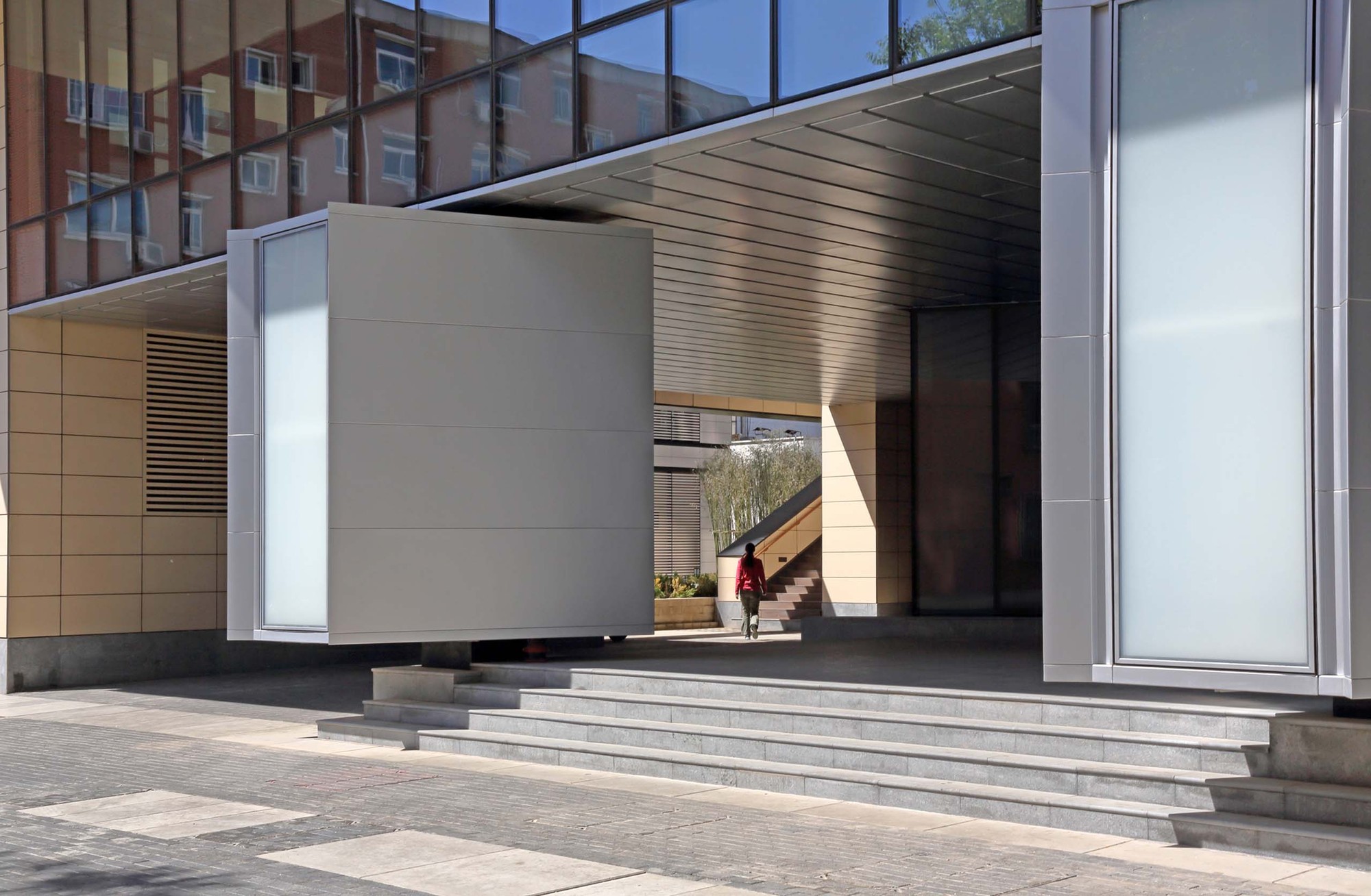 Gallery of CADG Innovation & Scientific Research Demonstration Center ...