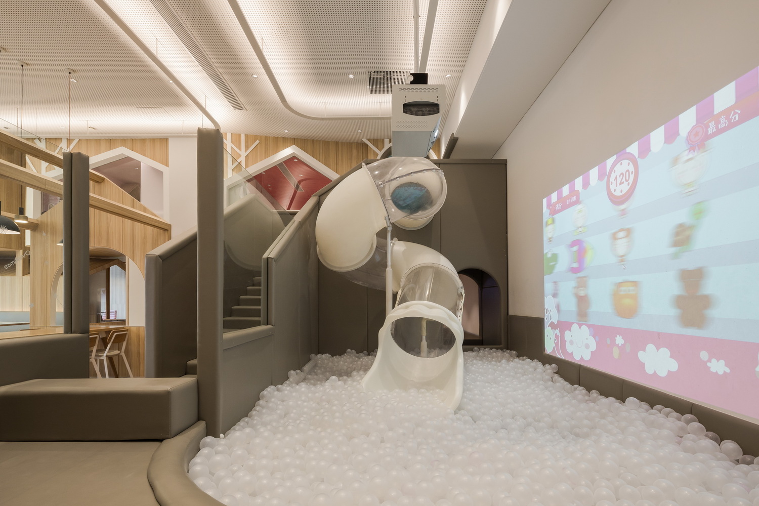 Gallery of Vitaland Kid Restaurant / Golucci Interior Architects - 20
