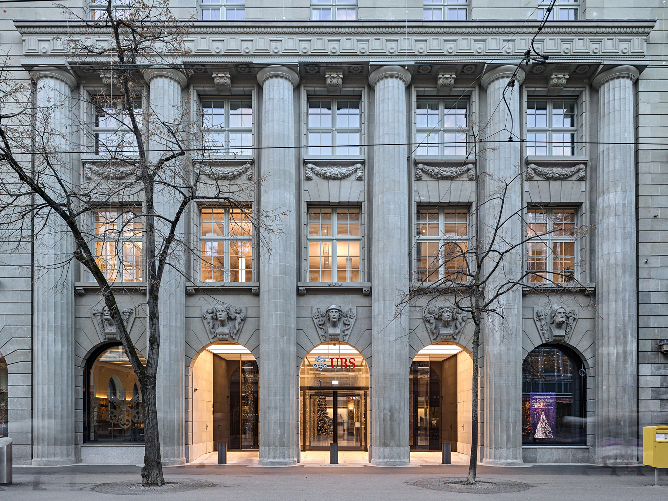 Gallery of UBS Headquarters Refurbishment / EM2N - 7