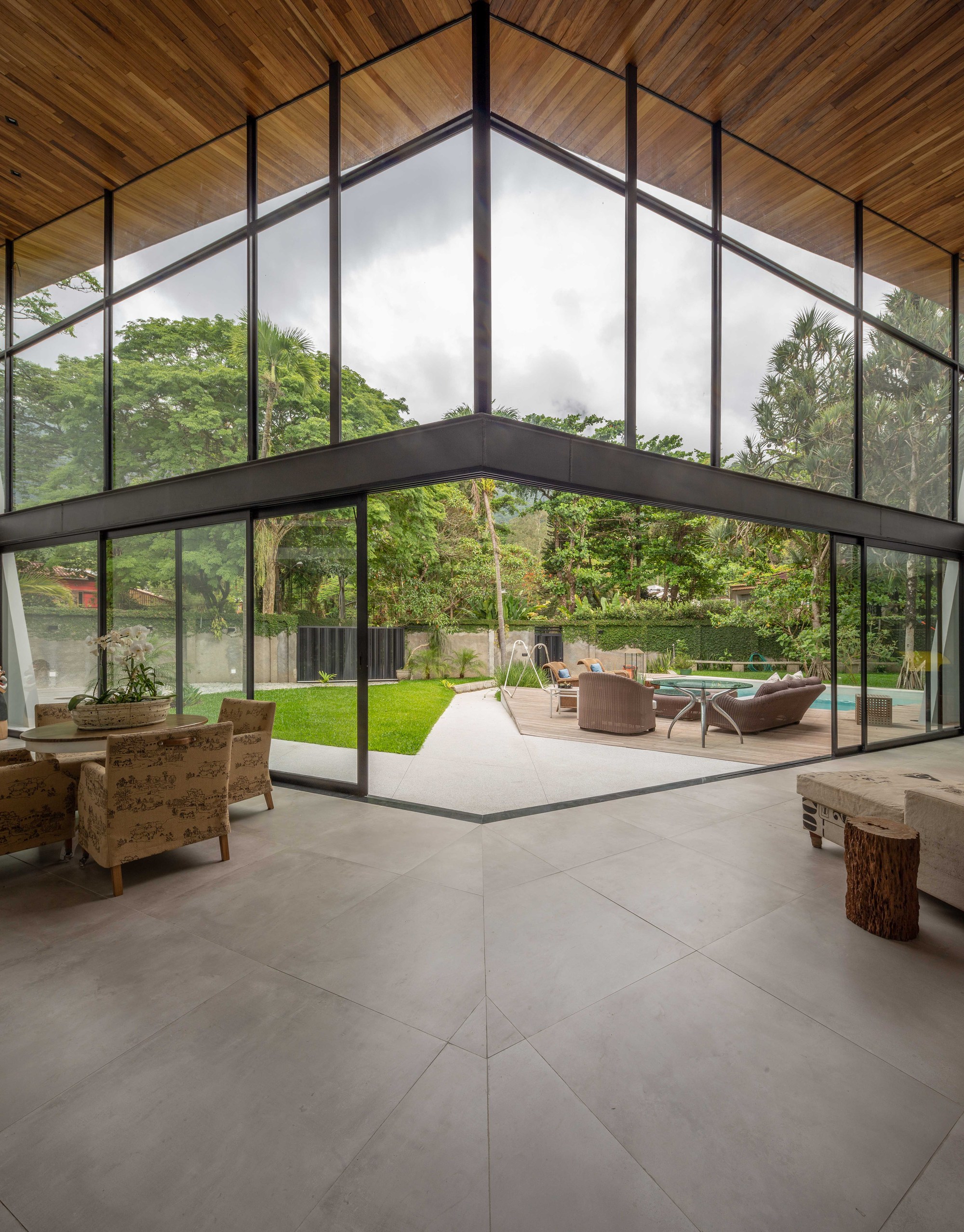 Gallery of Hang Glider House / MAAR Studio - 8