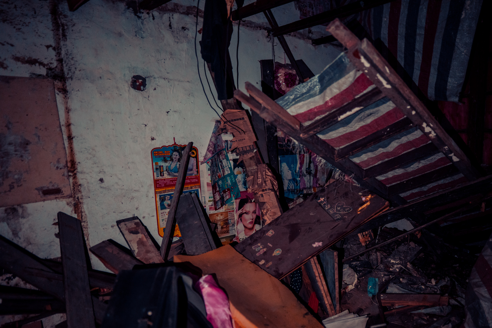 Gallery of Photographer Captures Shanghai's Disappearing Streets - 12