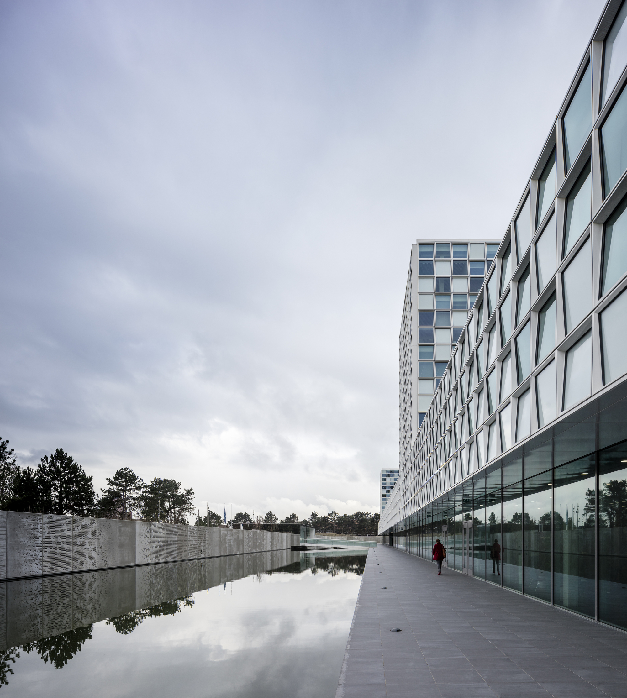Gallery of International Criminal Court in The Hague / SHL Architects - 3