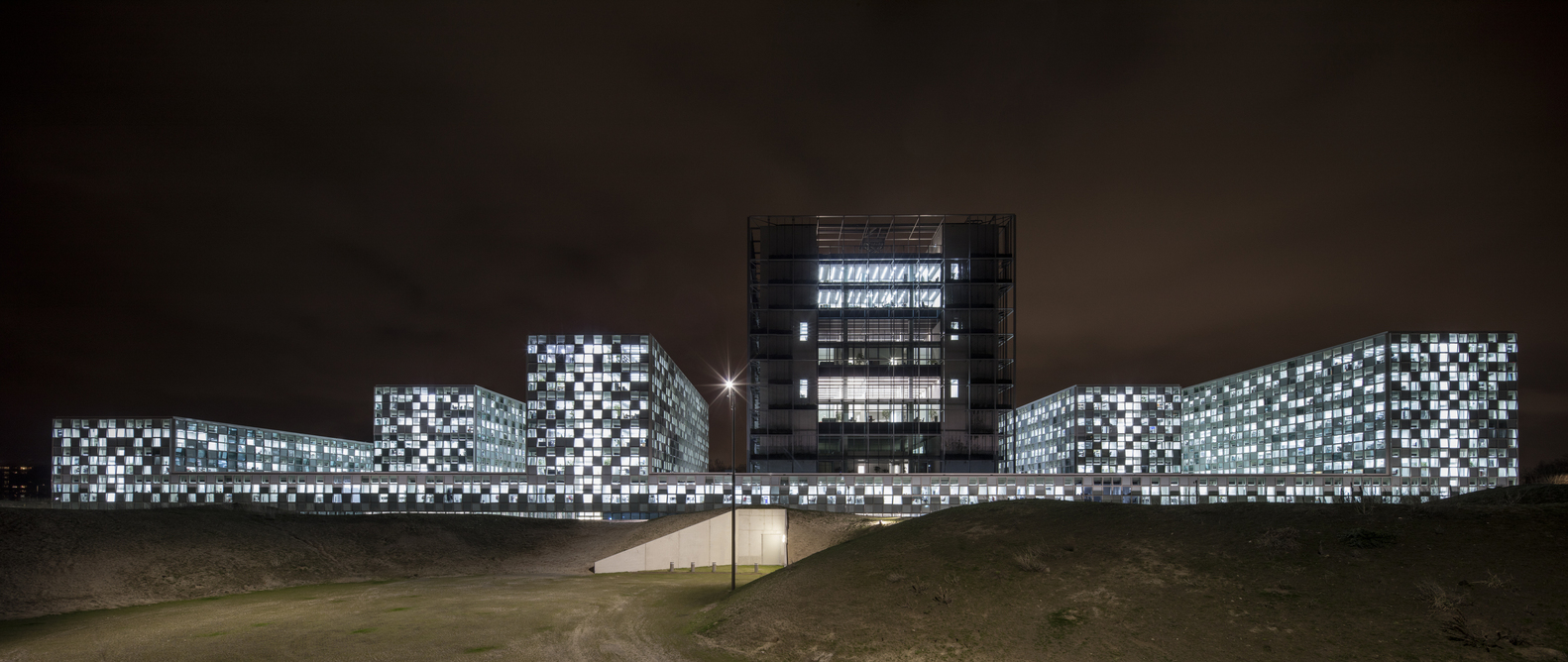 Gallery of International Criminal Court in The Hague / SHL Architects - 17