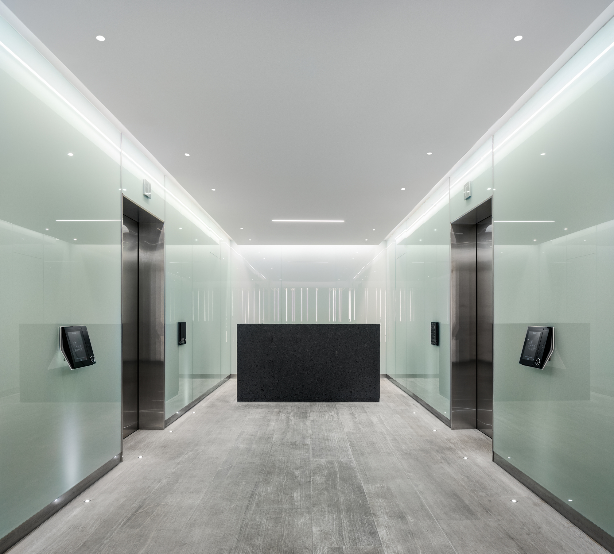 Gallery of SMA-GSM Offices / Sordo Madaleno Arquitectos - 24