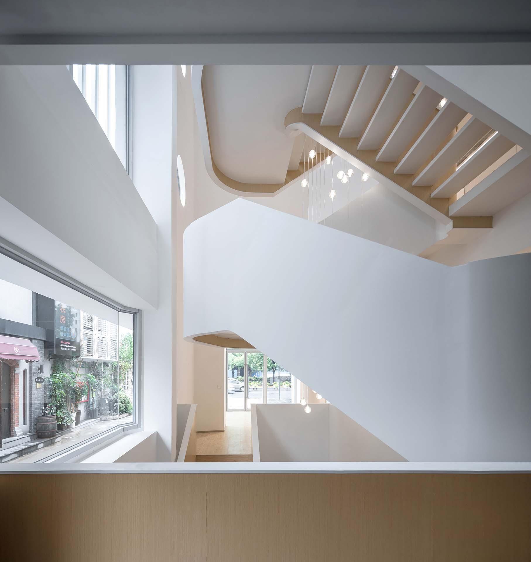 Gallery of Renovation of Jing’an Business Building / ArchUnits - 4