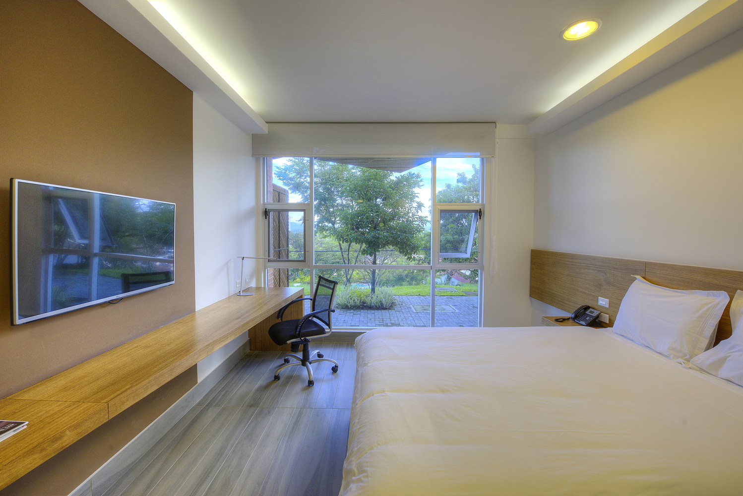 Galería de Bruno Stagno: una arquitectura para el trópico - 1